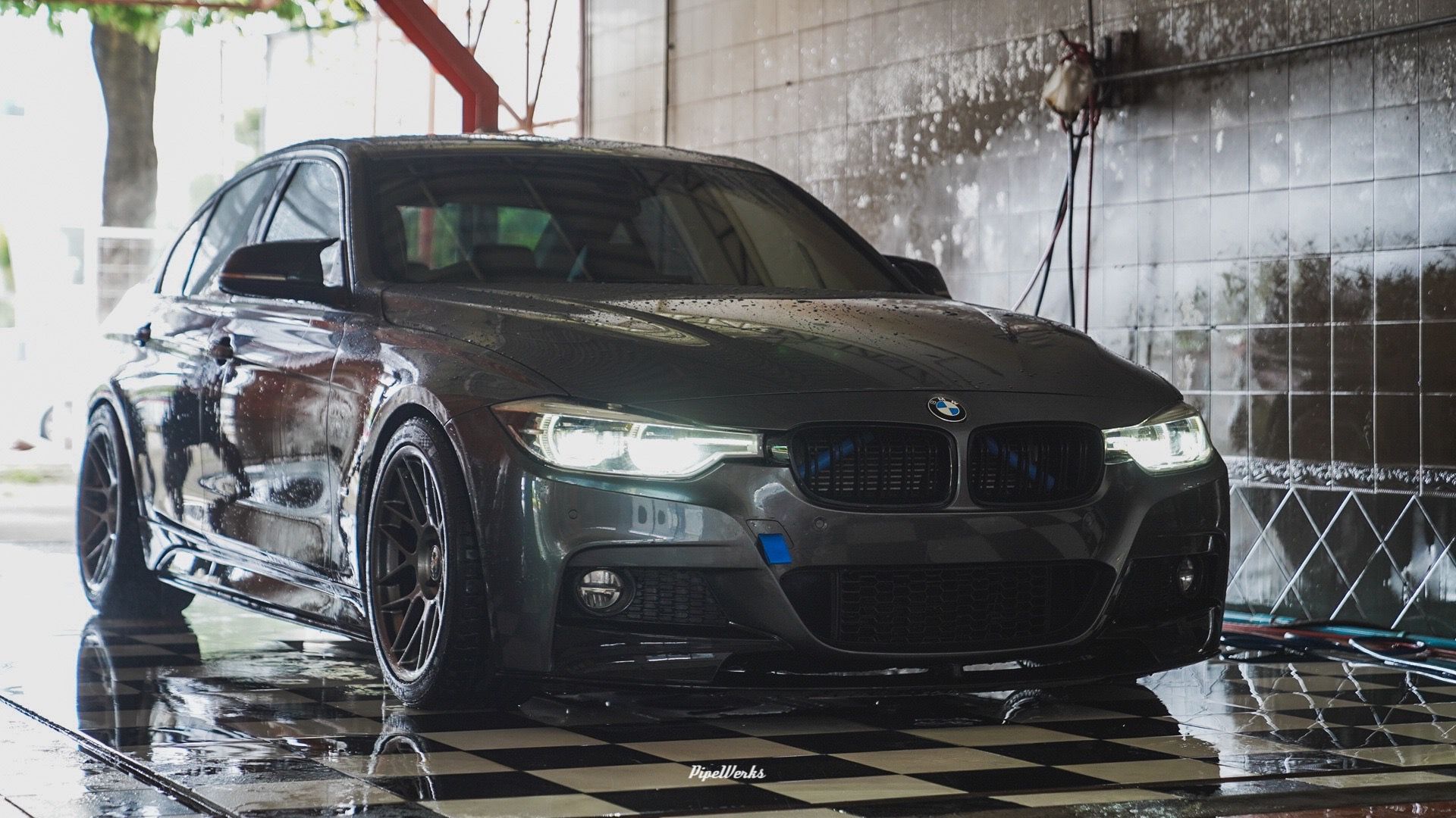BMW F30 Sedan 3 Series with 18" ARC-8 in Hyper Black on BMW F30 F31 F34 ...
