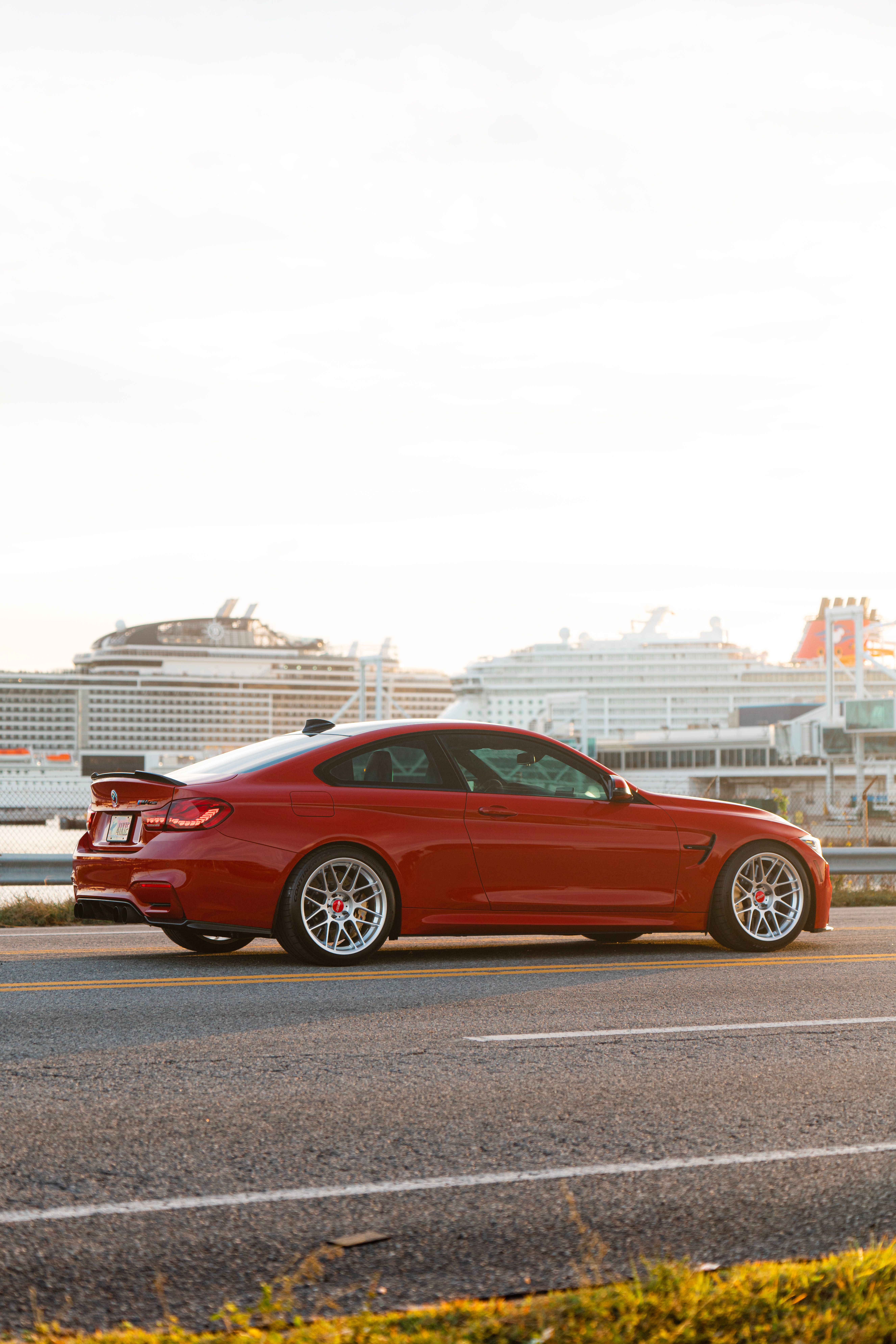 BMW F82 Coupe M4 with 19" ARC-8 Wheels in Hyper Silver