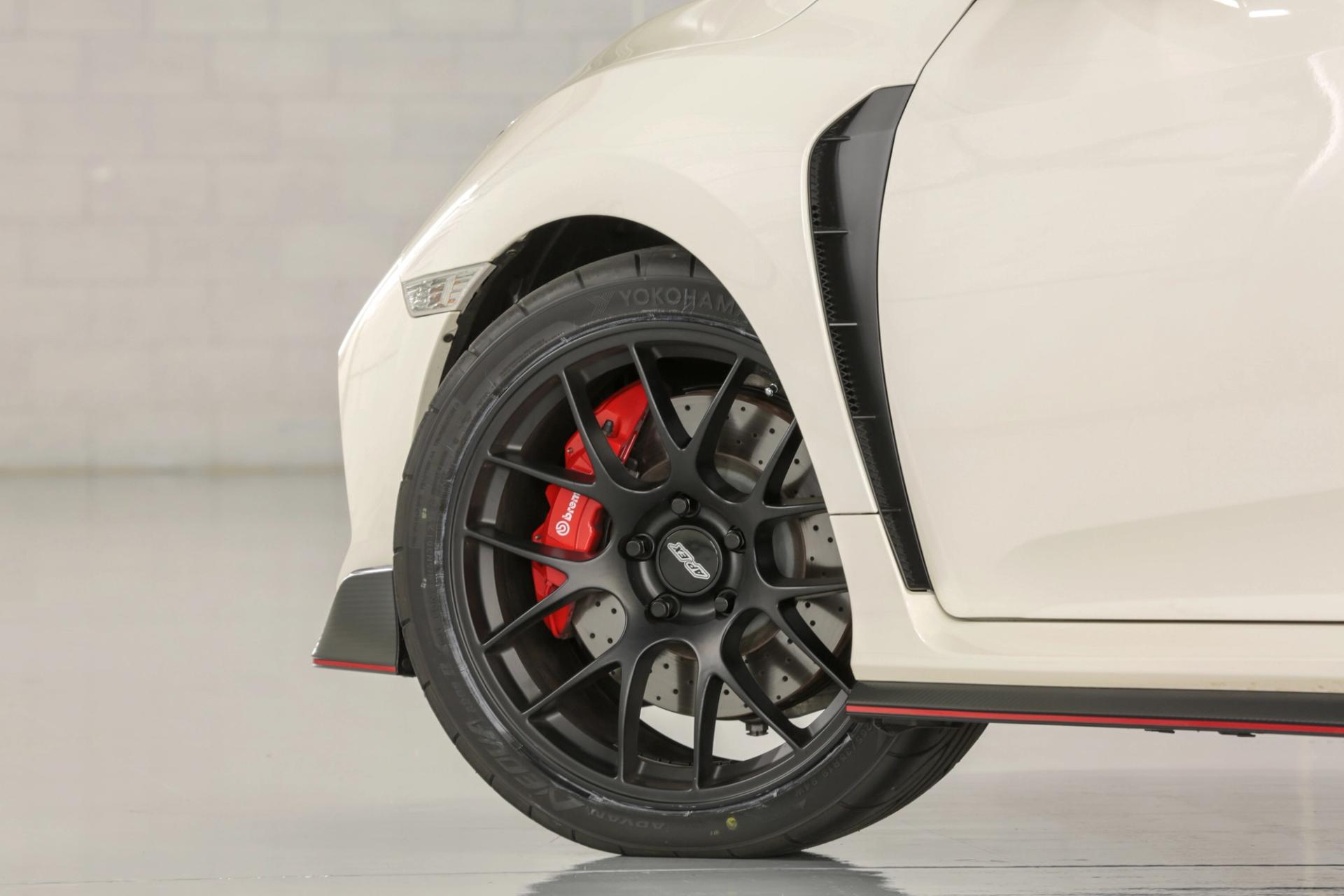 Honda FK8 Civic Type-R with 19" EC-7 Wheels in Satin Black