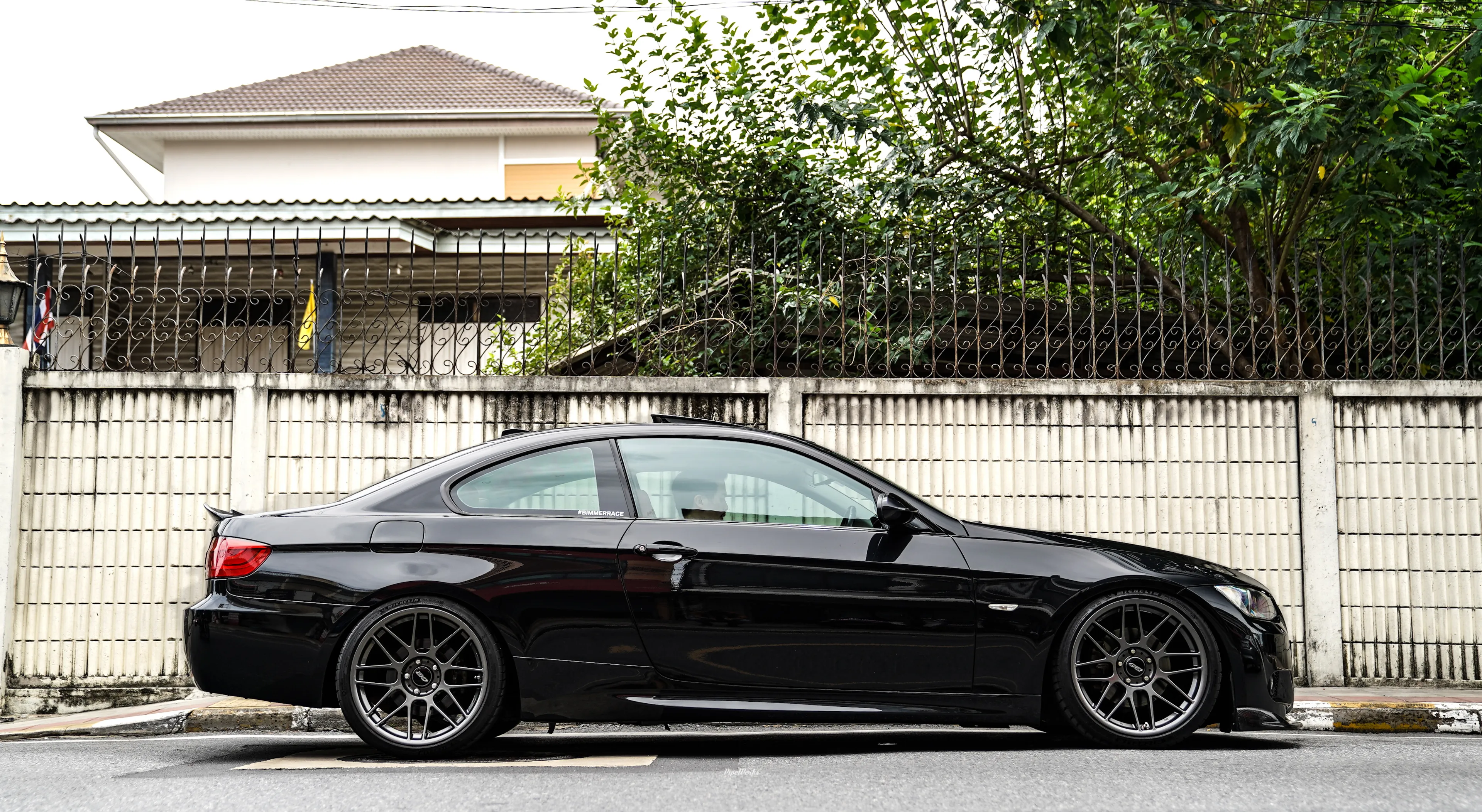 BMW E92 Coupe 3 Series with 19" ARC-8 Wheels in Anthracite
