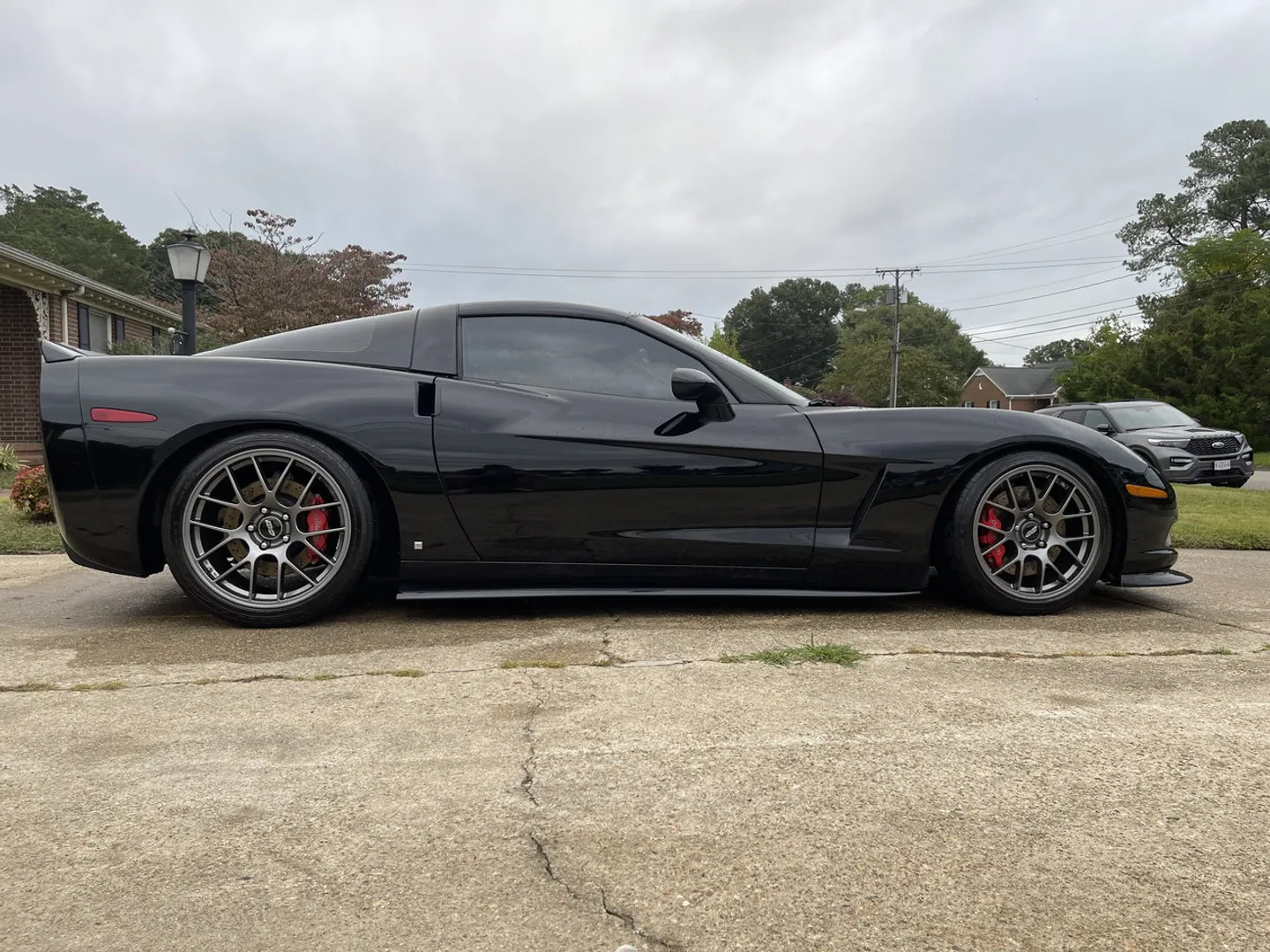 Chevrolet C6 Corvette Base/Z51 with 18"/19" EC-7 Wheels in Anthracite