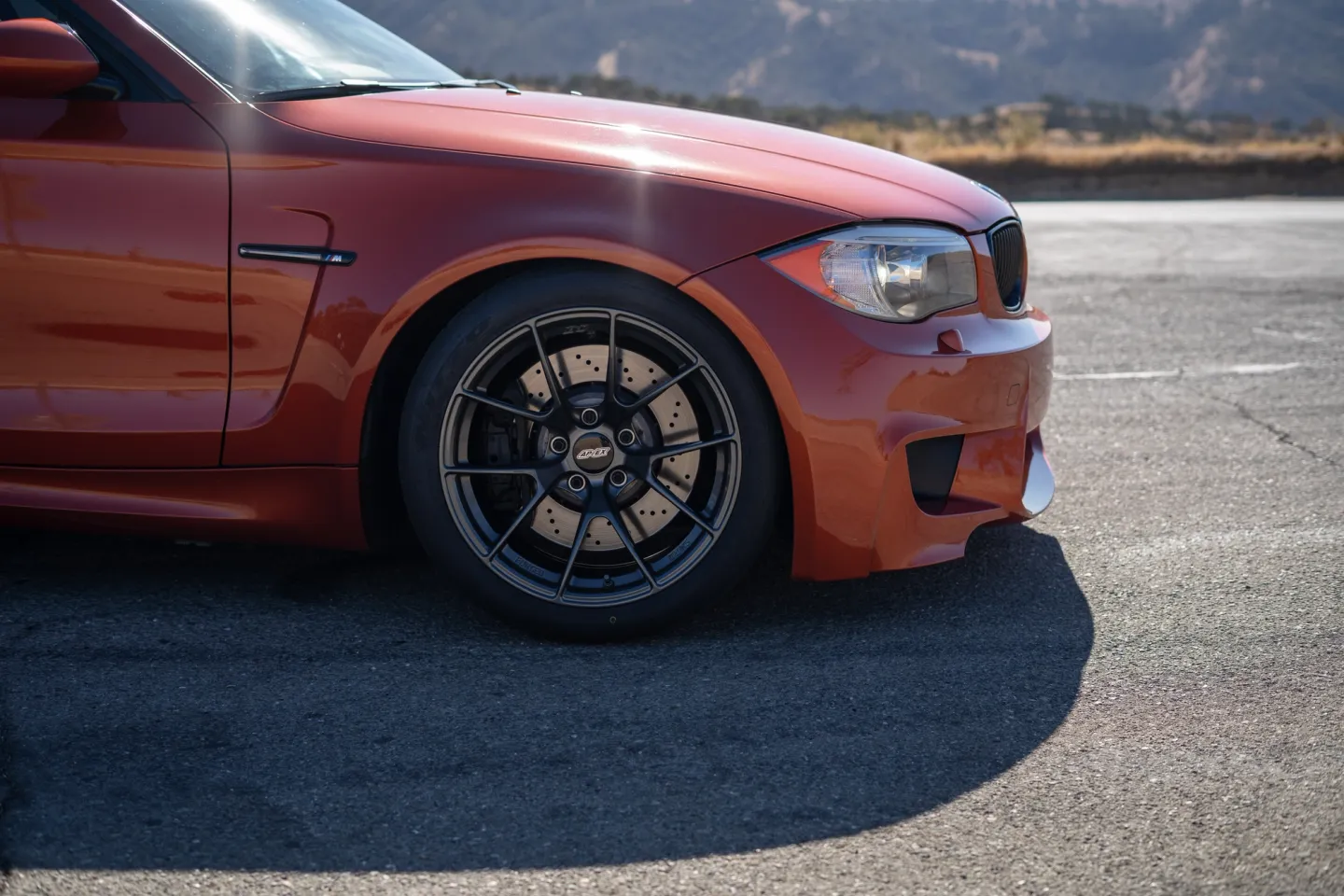 BMW E82 1M with 18" VS-5RS Wheels in Anthracite