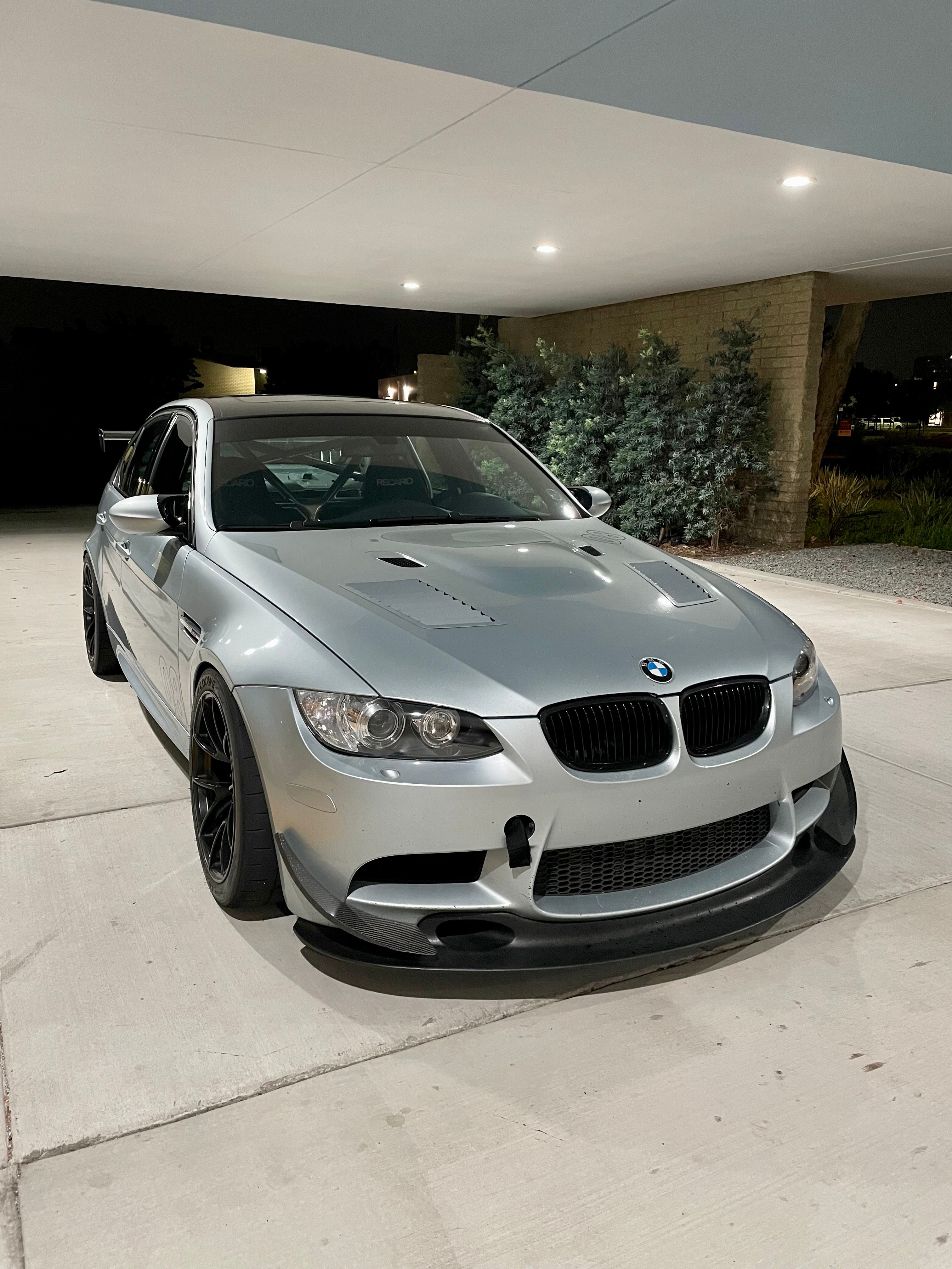 BMW E90 Sedan M3 with 18" VS-5RS in Satin Black on BMW E90 E92 E93 ...