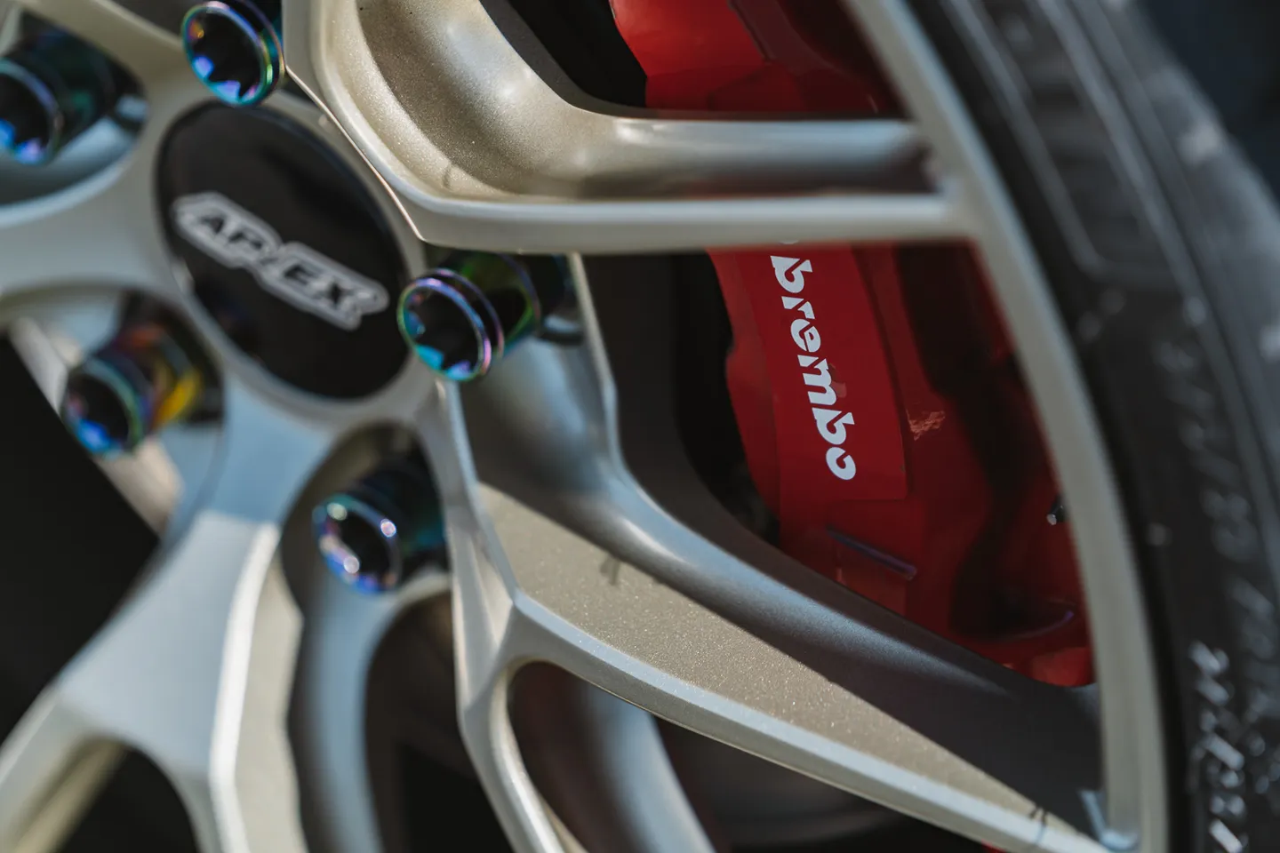 Honda FK8 Civic Type-R with 19" VS-5RS Wheels in Motorsport Gold