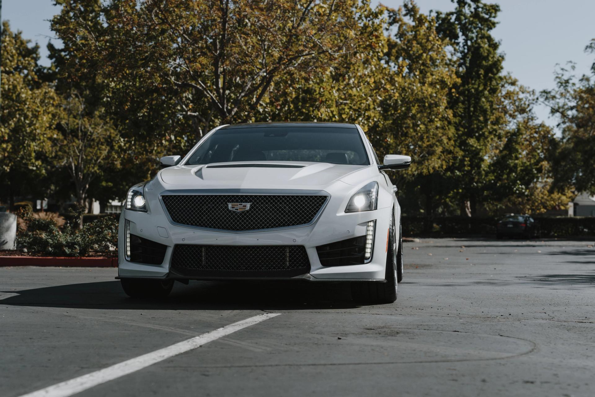 Cadillac Gen 3 CTS-V with 20" VS-5RS Wheels in Brushed Clear