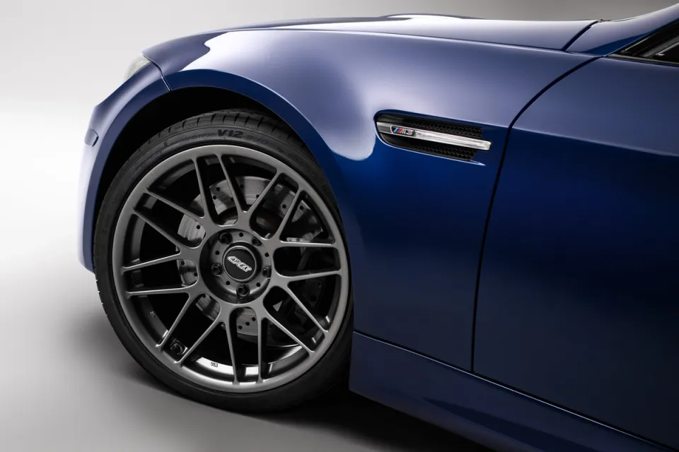 Photoshoot: 19″ Arc-8 Wheels on Interlagos Blue BMW Dinan E90 M3