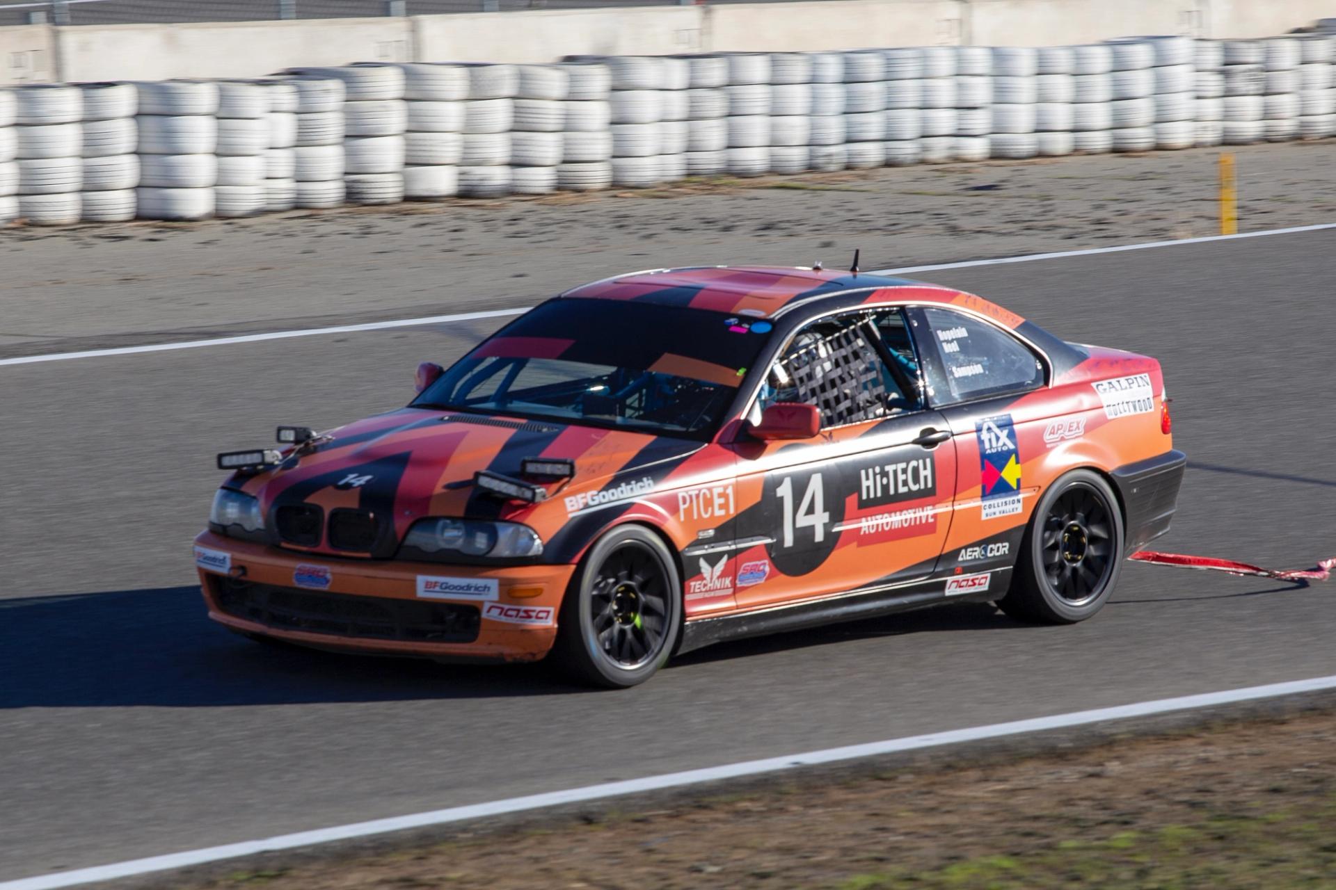 BMW Spec E46 with 17" ARC-8 Wheels in Satin Black