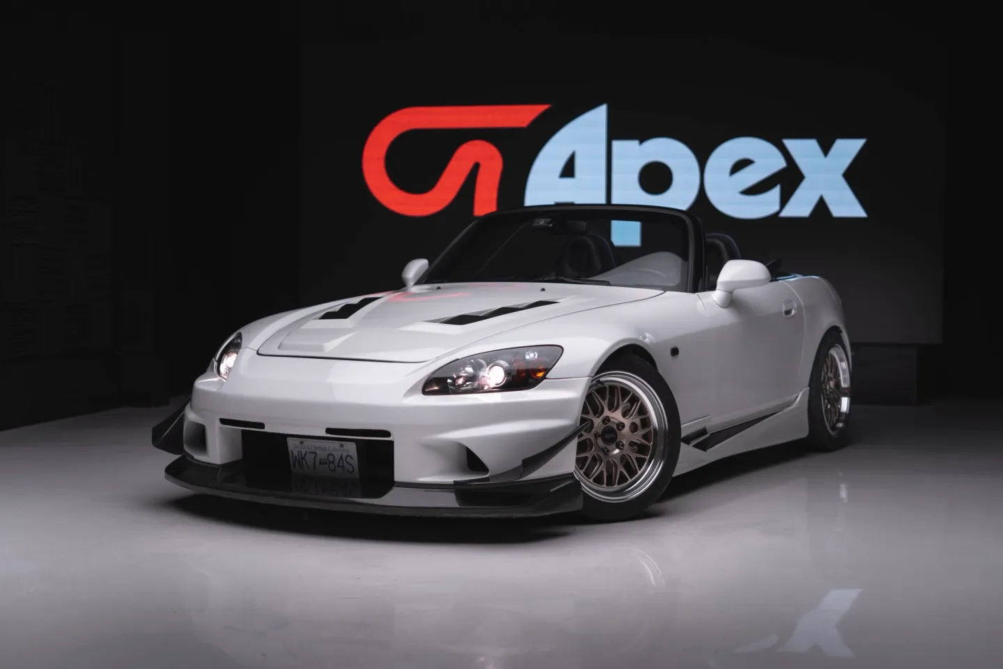 Honda S2000 with 17" ML-10RT Wheels in Machined Lip Gloss Motorsport Gold
