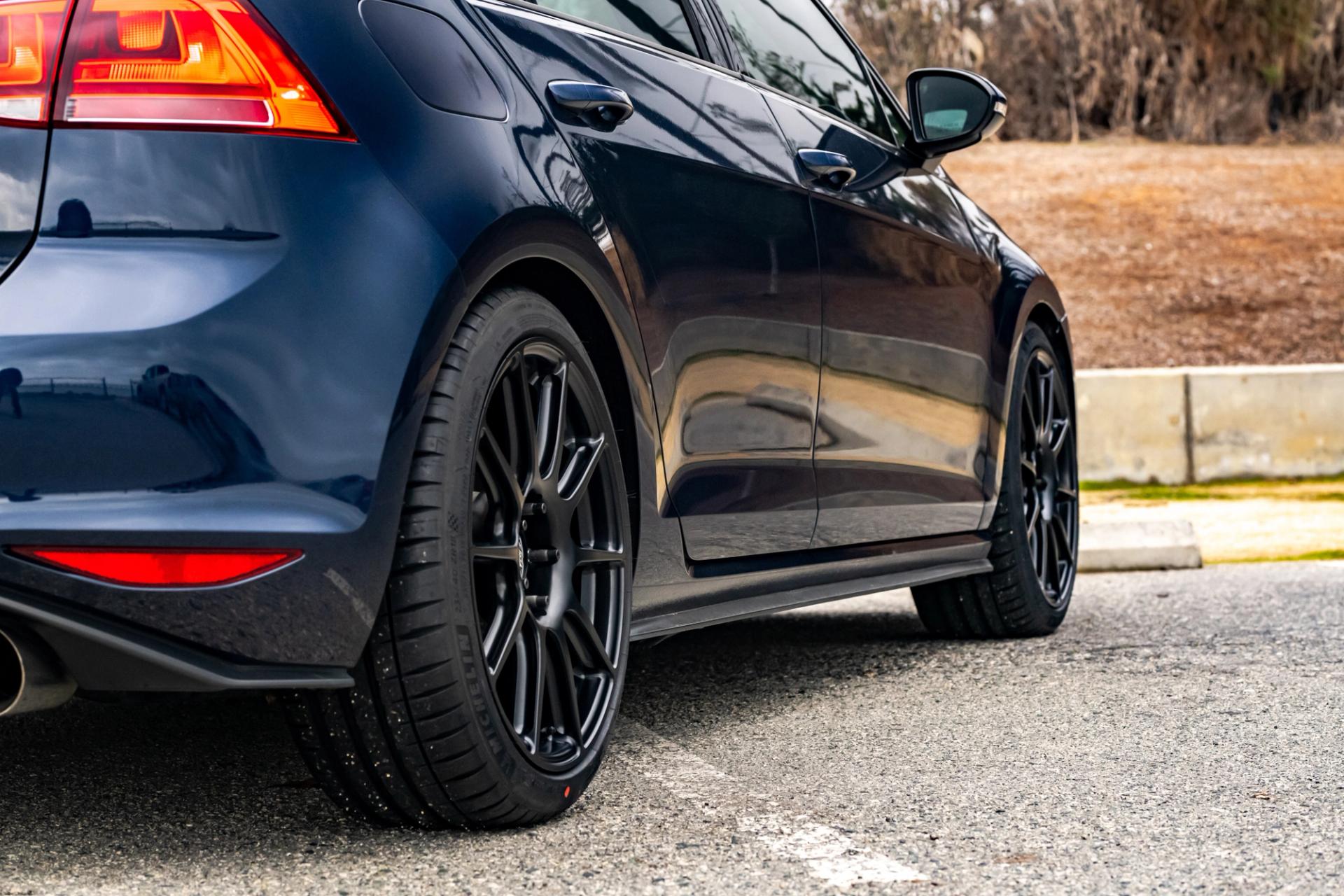 VW MK7 GTI with 18" SM-10 Wheels in Satin Black