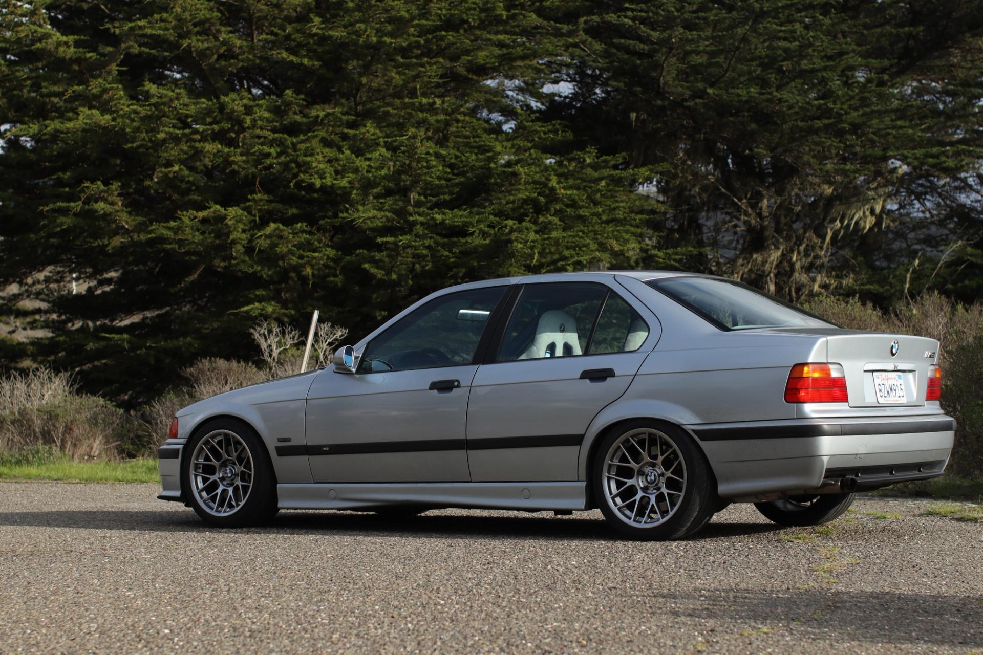 BMW E36 M3 with 17" ARC-8 Wheels in Hyper Silver