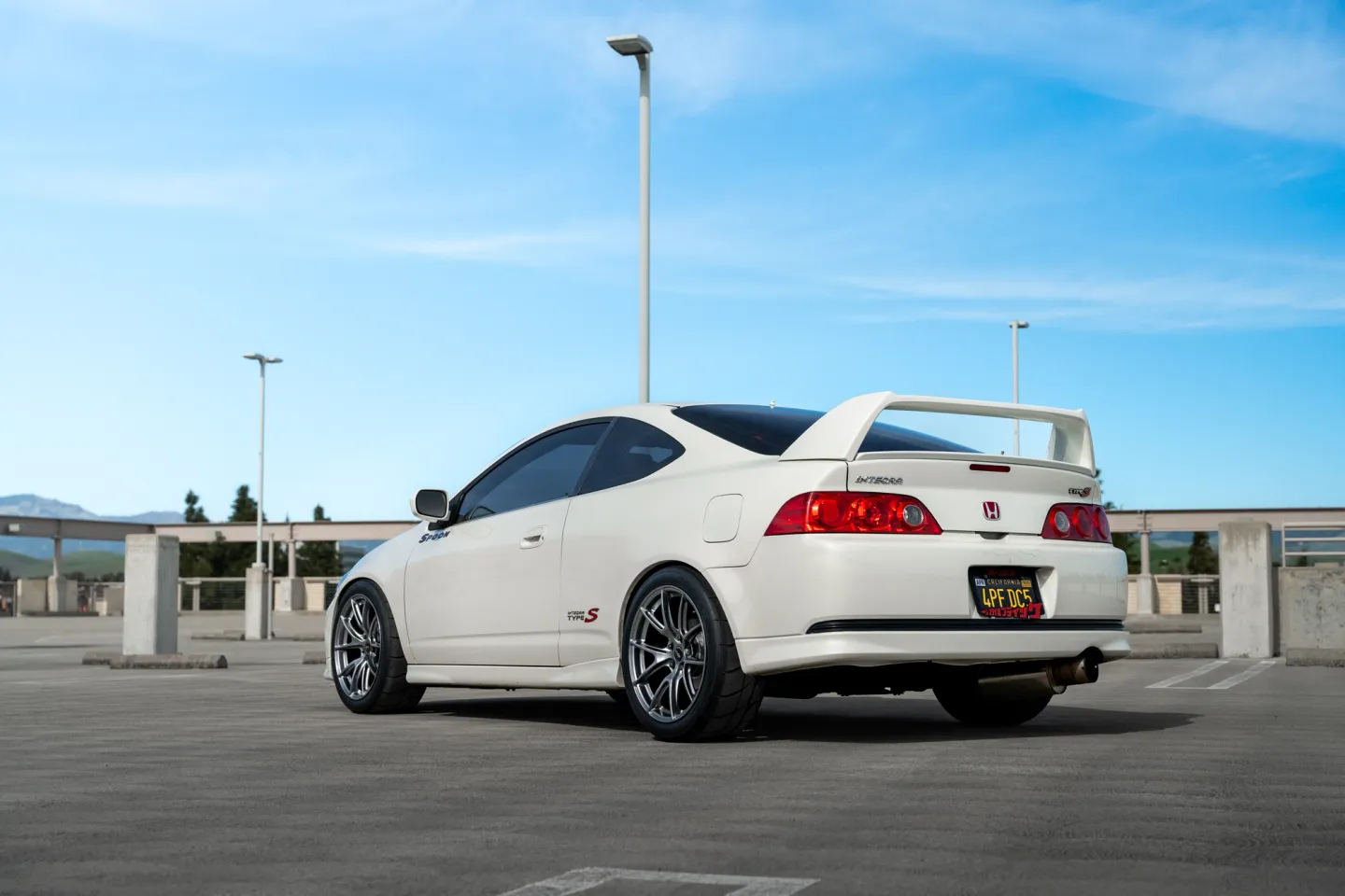 Acura DC5 RSX with 18" VS-5 Wheels in Hyper Black
