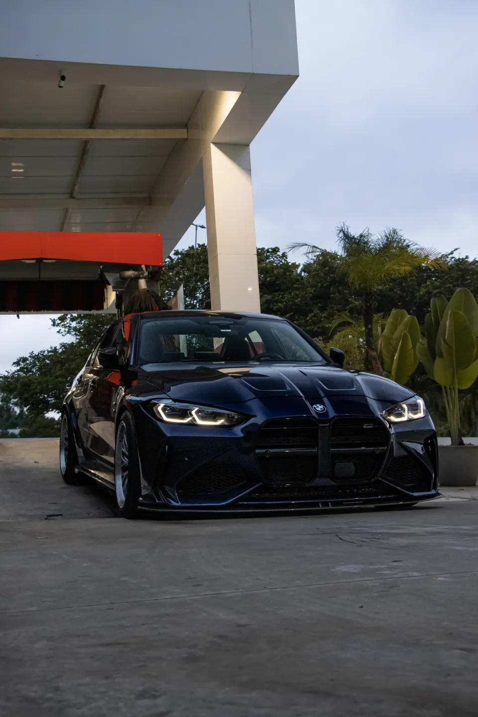 BMW G80 M3 with 19" ML-10RT Wheels in Machined Lip Race Silver