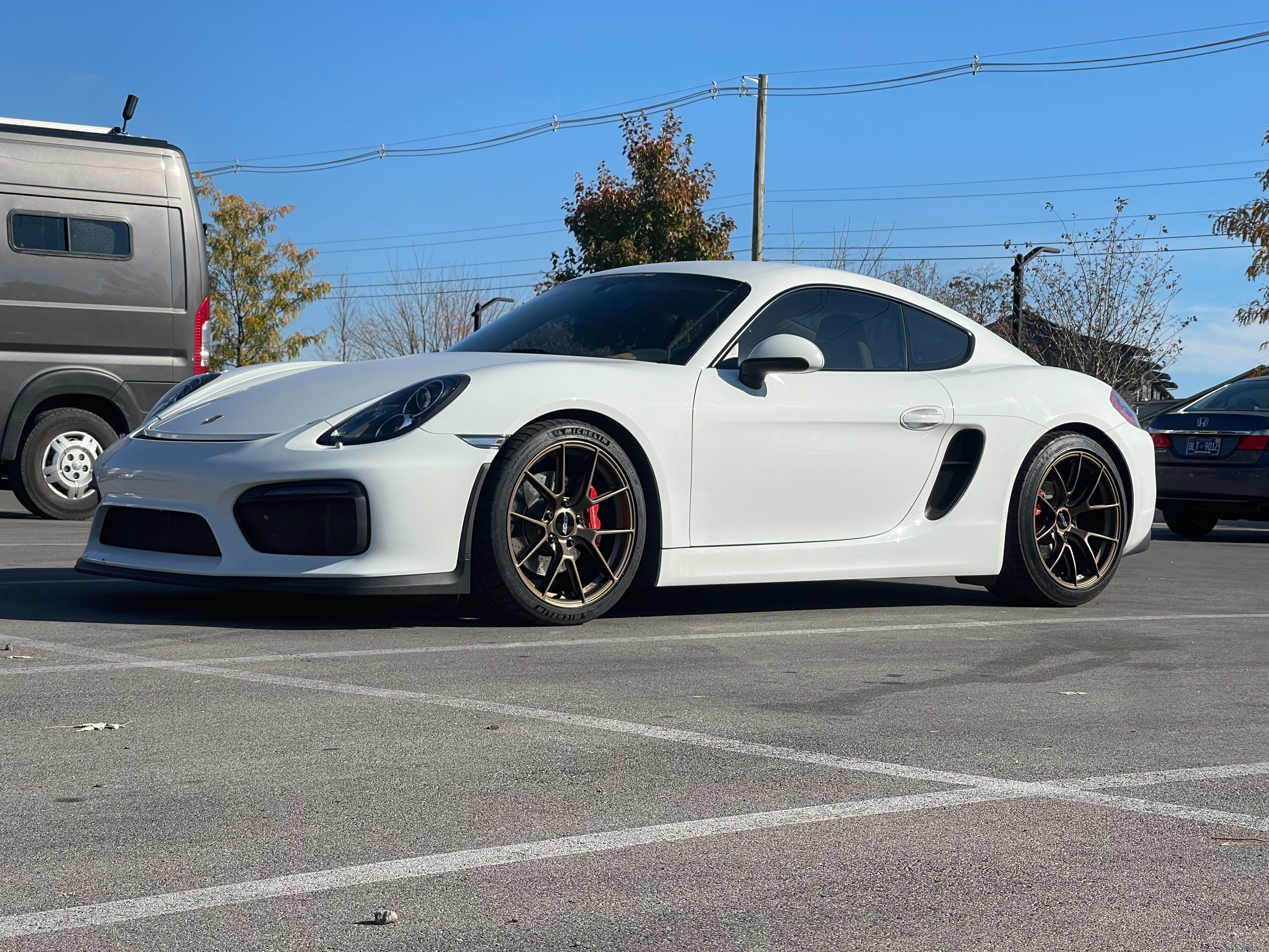 Porsche 981 Cayman S with 19" VS-5RS Wheels in Satin Bronze