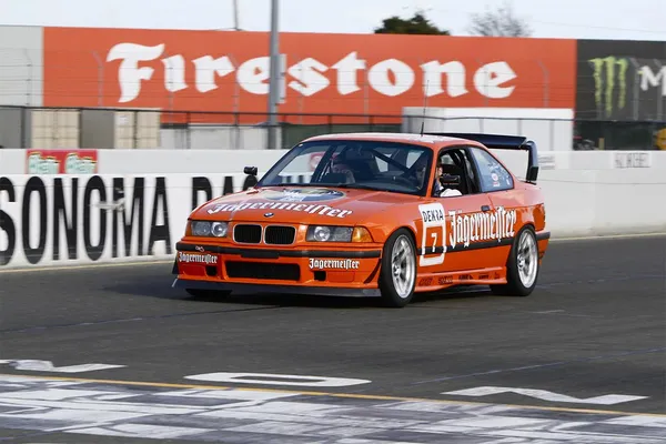 Michael’s E36 Track Car With ARC-8 Wheels