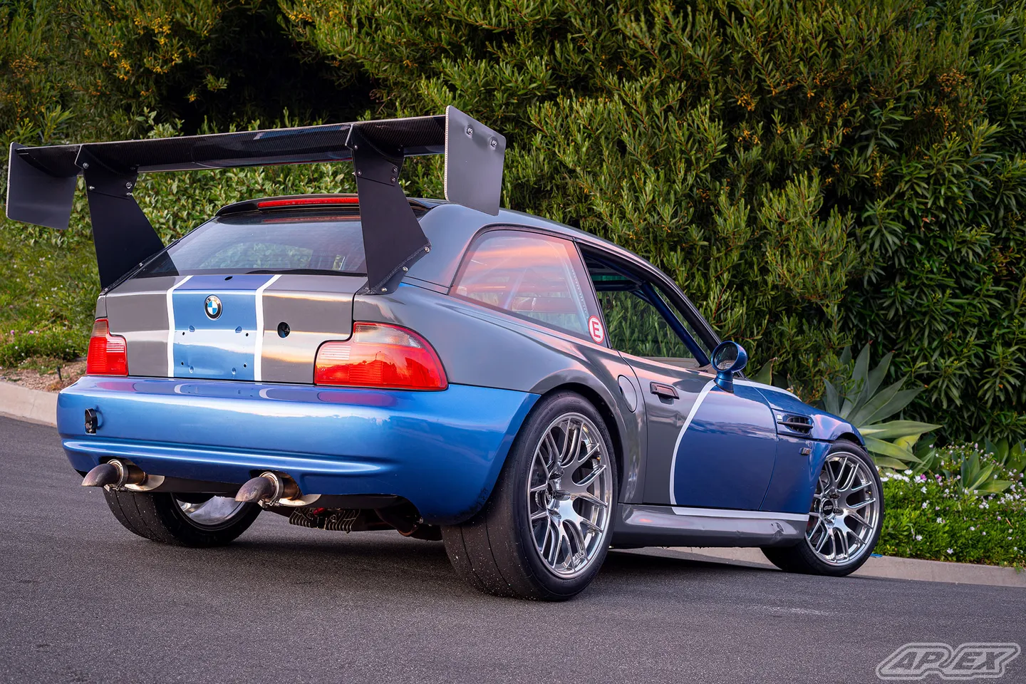 Estoril Blue Z3M Coupe Race Car on Fully Polished Apex EC-7R Forged Wheels