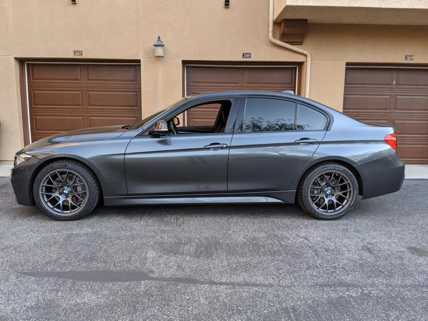 BMW F30 Sedan 3 Series with 18" EC-7 Wheels in Anthracite