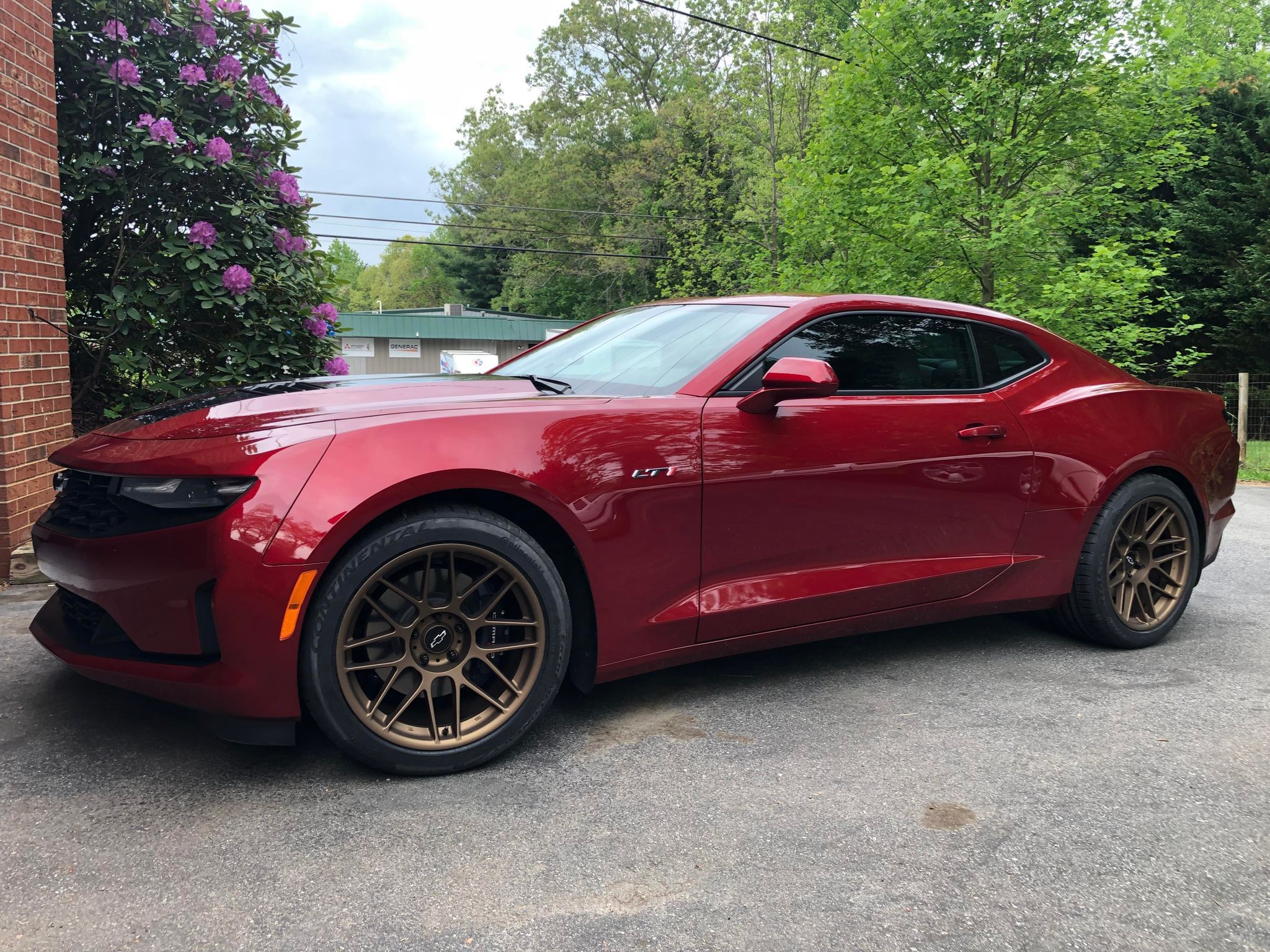 Chevrolet 6th Gen Camaro LT1 with 19" ARC-8 Wheels in Satin Bronze