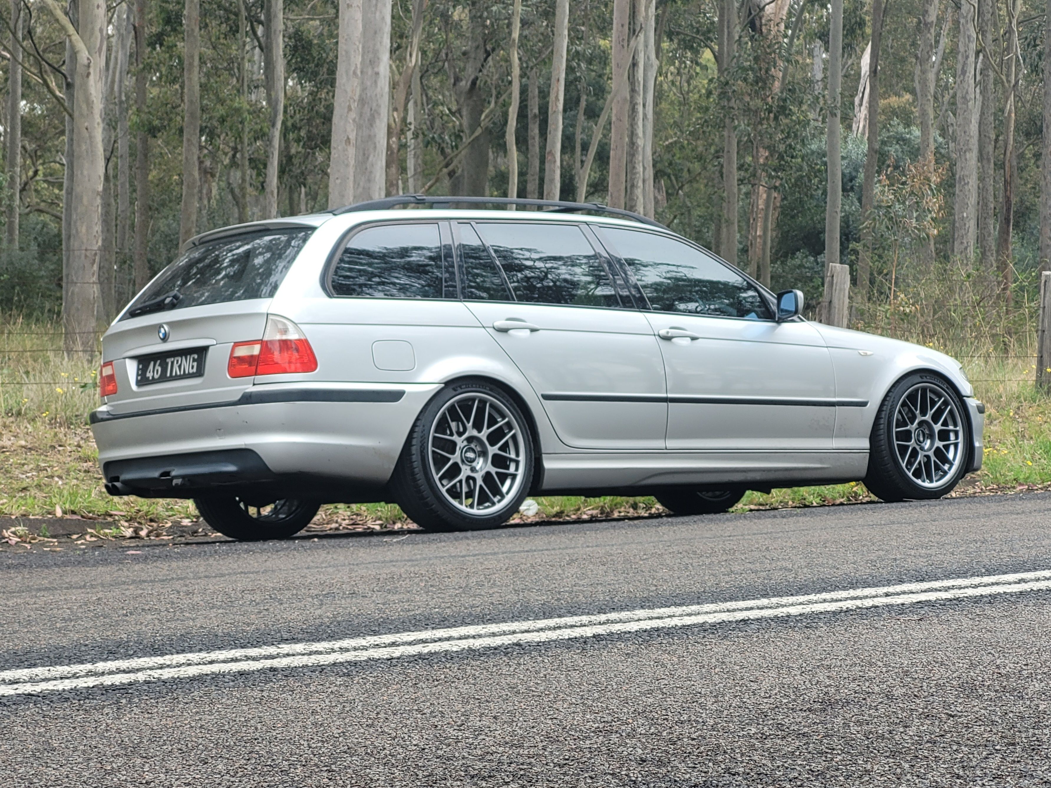 BMW E46 3 Series with 18" ARC-8 in Hyper Black on BMW E46 - Apex Album