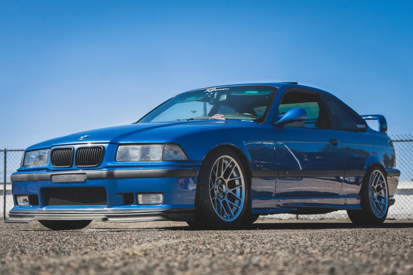 BMW E36 M3 with 17" ARC-8 Wheels in Hyper Black