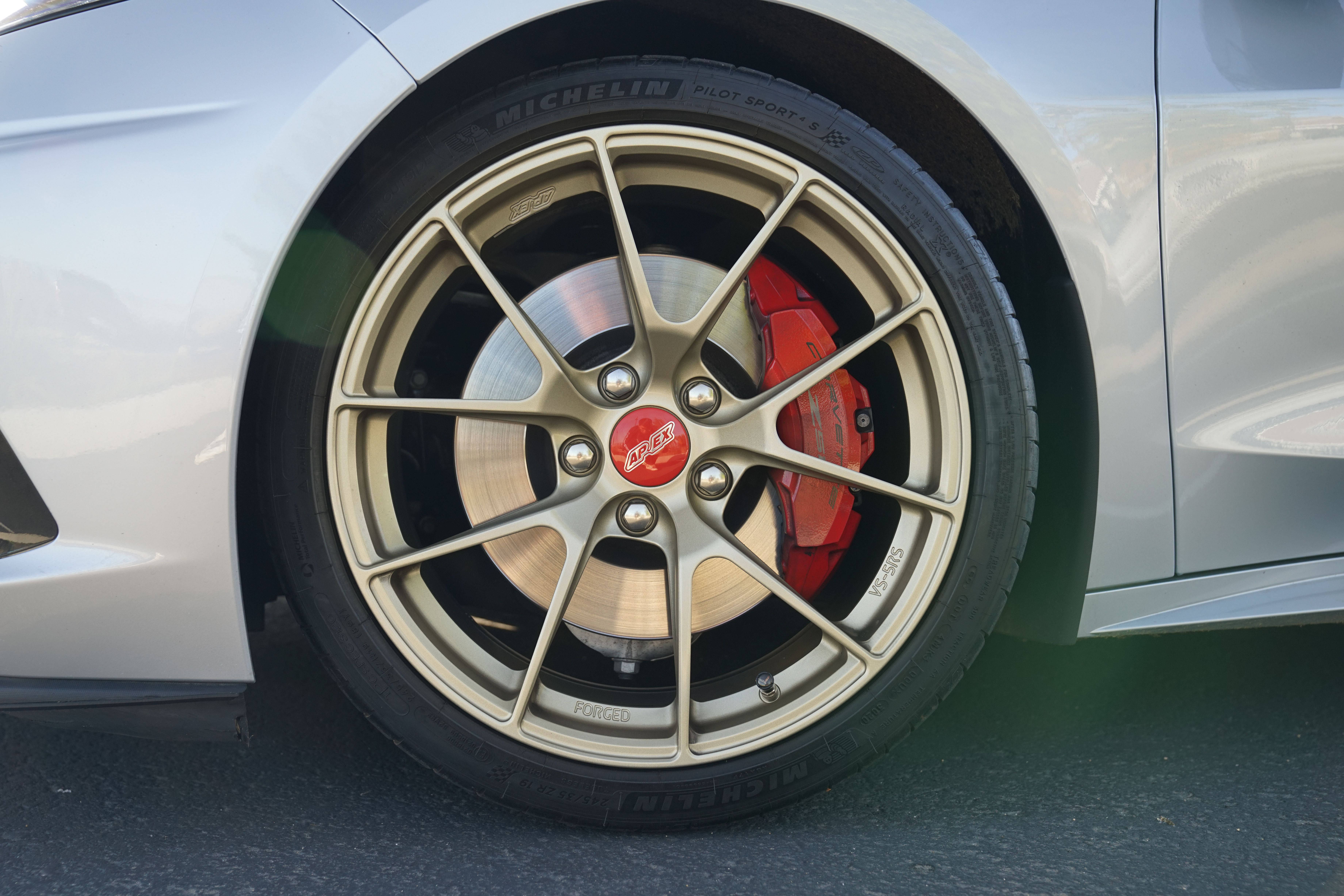 Chevrolet C8 Corvette Stingray/Z51 with 19"/20" VS-5RS in Motorsport ...