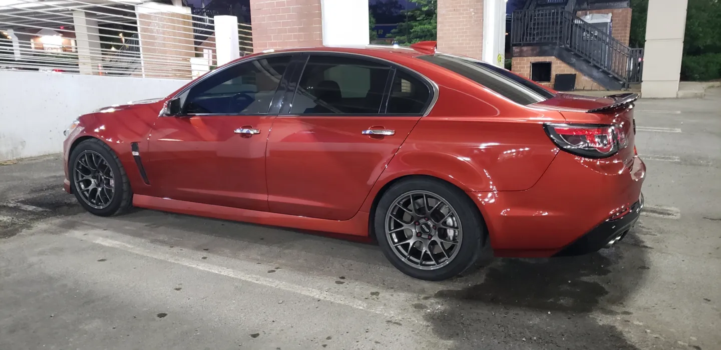 Chevrolet SS with 18" EC-7 Wheels in Anthracite