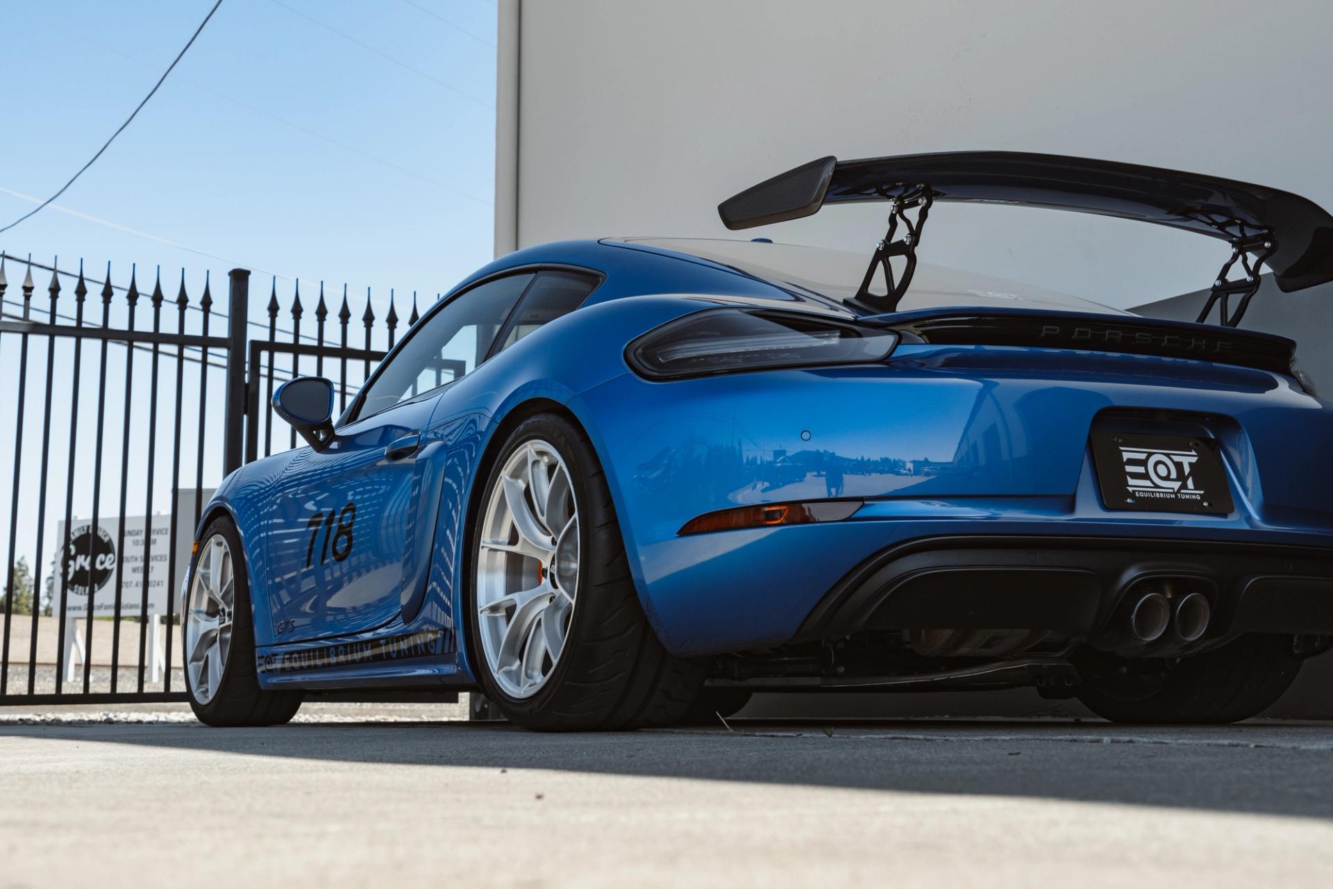 Porsche 718 Cayman GTS 2.5L with 19" VS-5RS Wheels in Brushed Clear