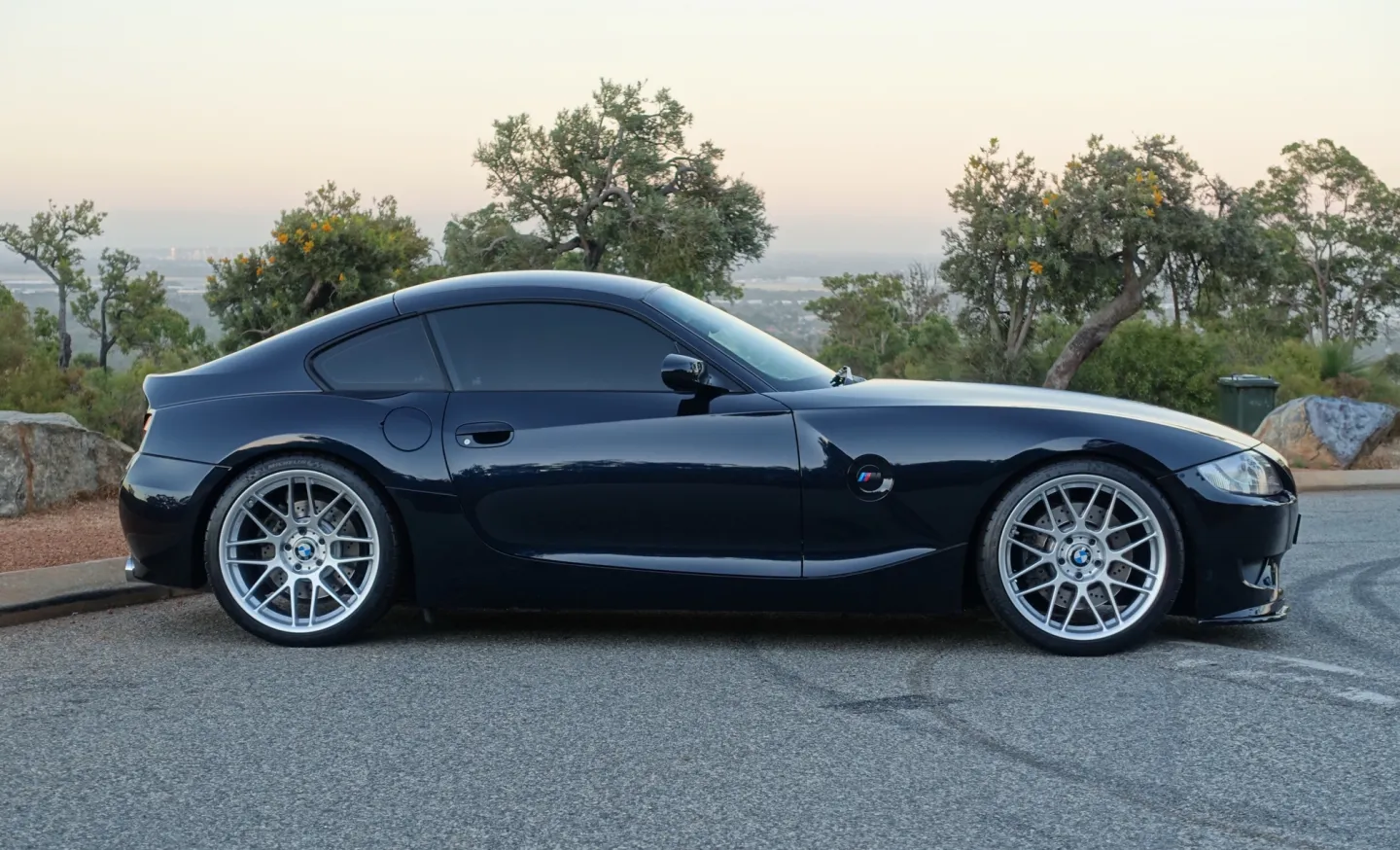 BMW E86 Coupe Z4 M with 19" ARC-8 Wheels in Race Silver