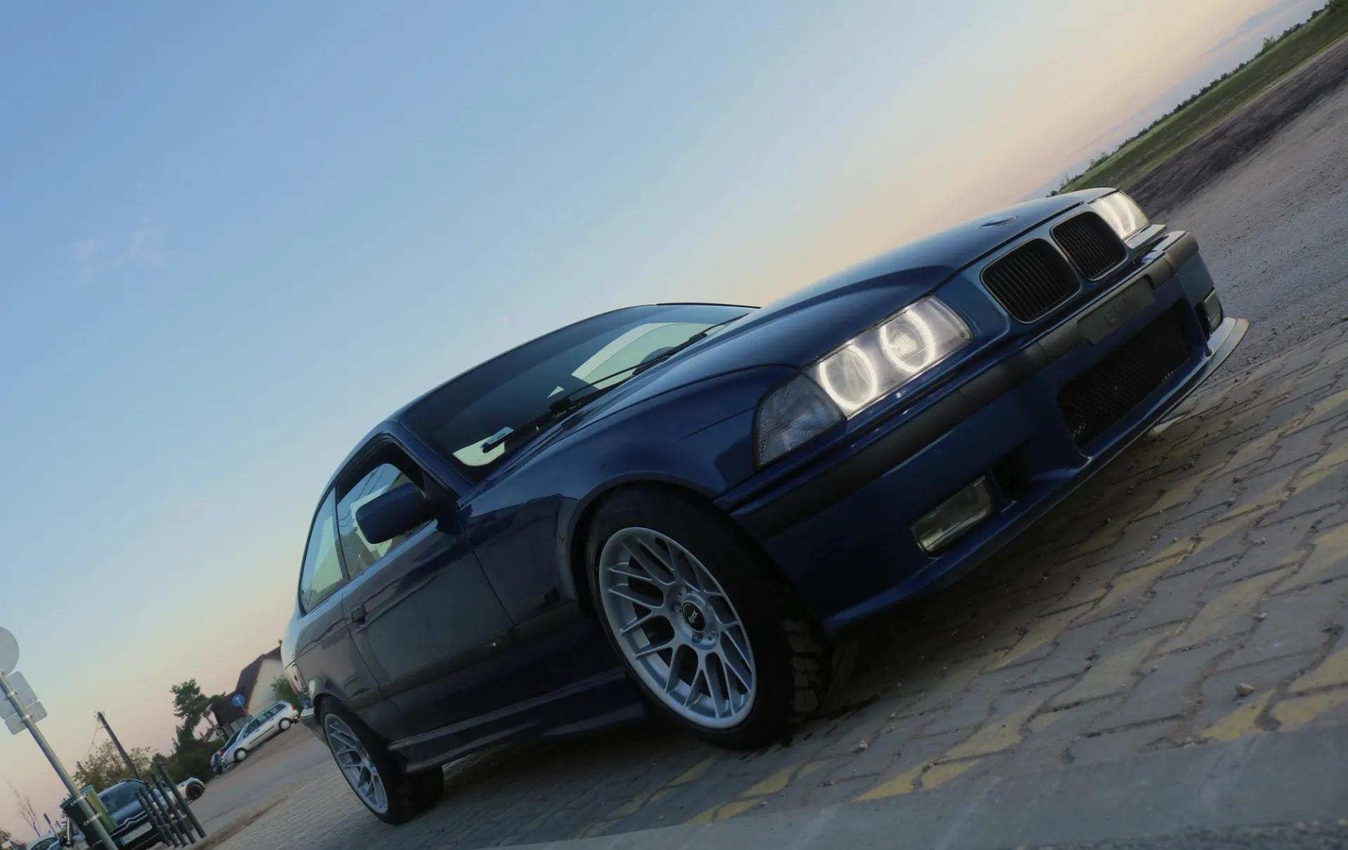 BMW E36 3 Series with 17" ARC-8 Wheels in Race Silver