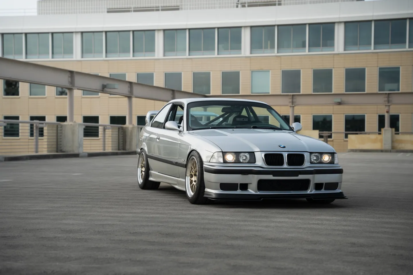 BMW E36 3 Series with 17" ML-10RT Wheels in Machined Lip Gloss ...