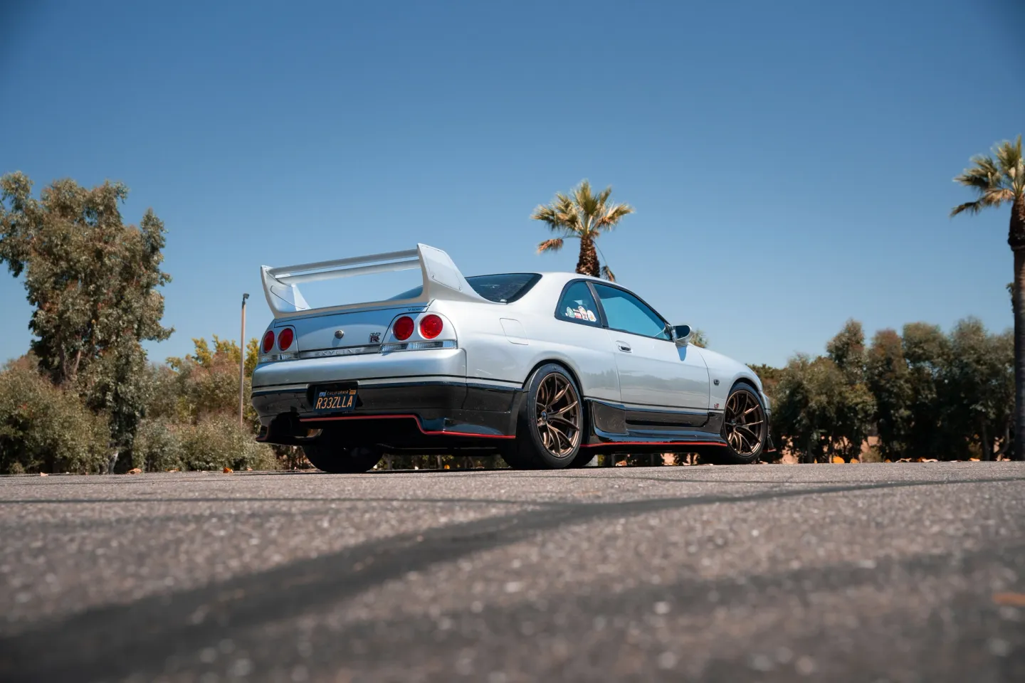 Nissan R33 GT-R with 18" VS-5RS Wheels in Satin Bronze