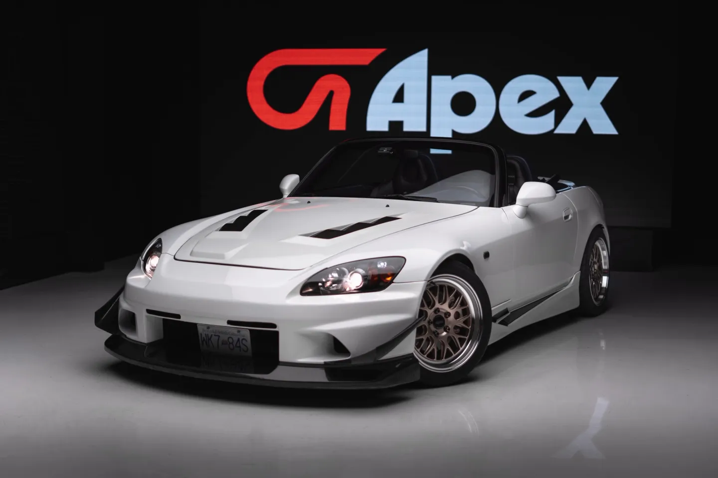 Honda S2000 with 17" ML-10RT Wheels in Machined Lip Gloss Motorsport Gold