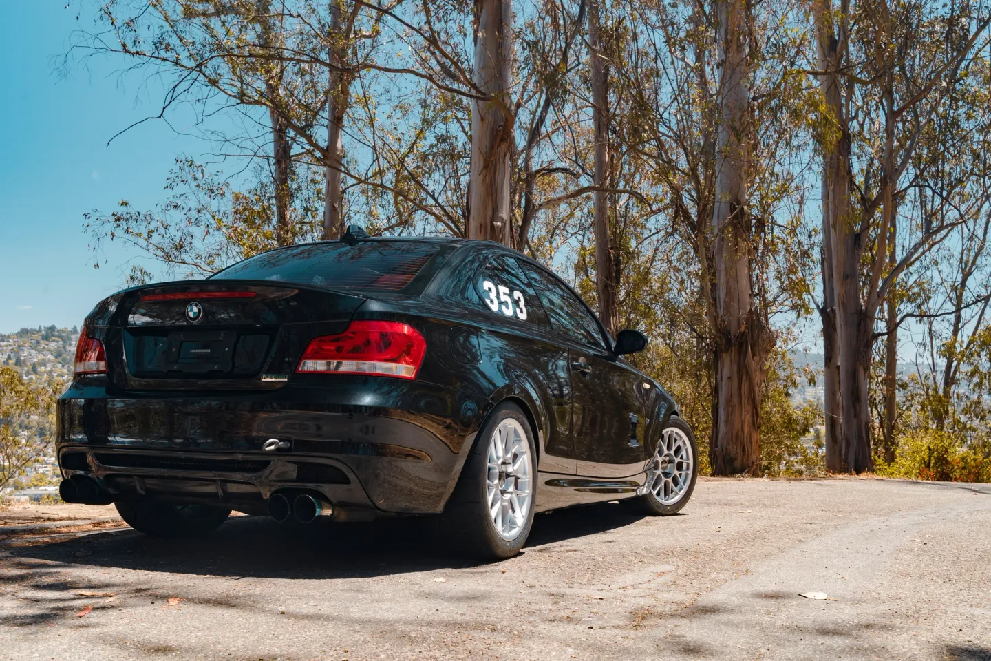 BMW E82 Coupe 1 Series with 17" ARC-8 Wheels in Race Silver