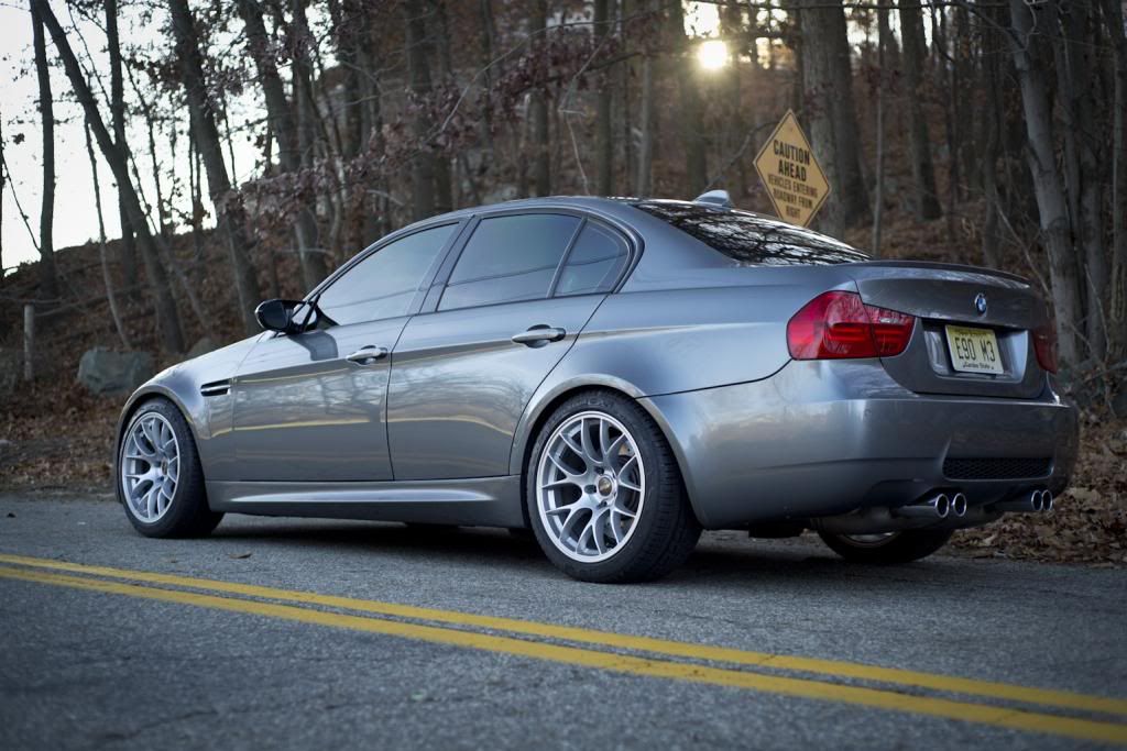 BMW E90 Sedan M3 with 18" EC-7 Wheels in Race Silver
