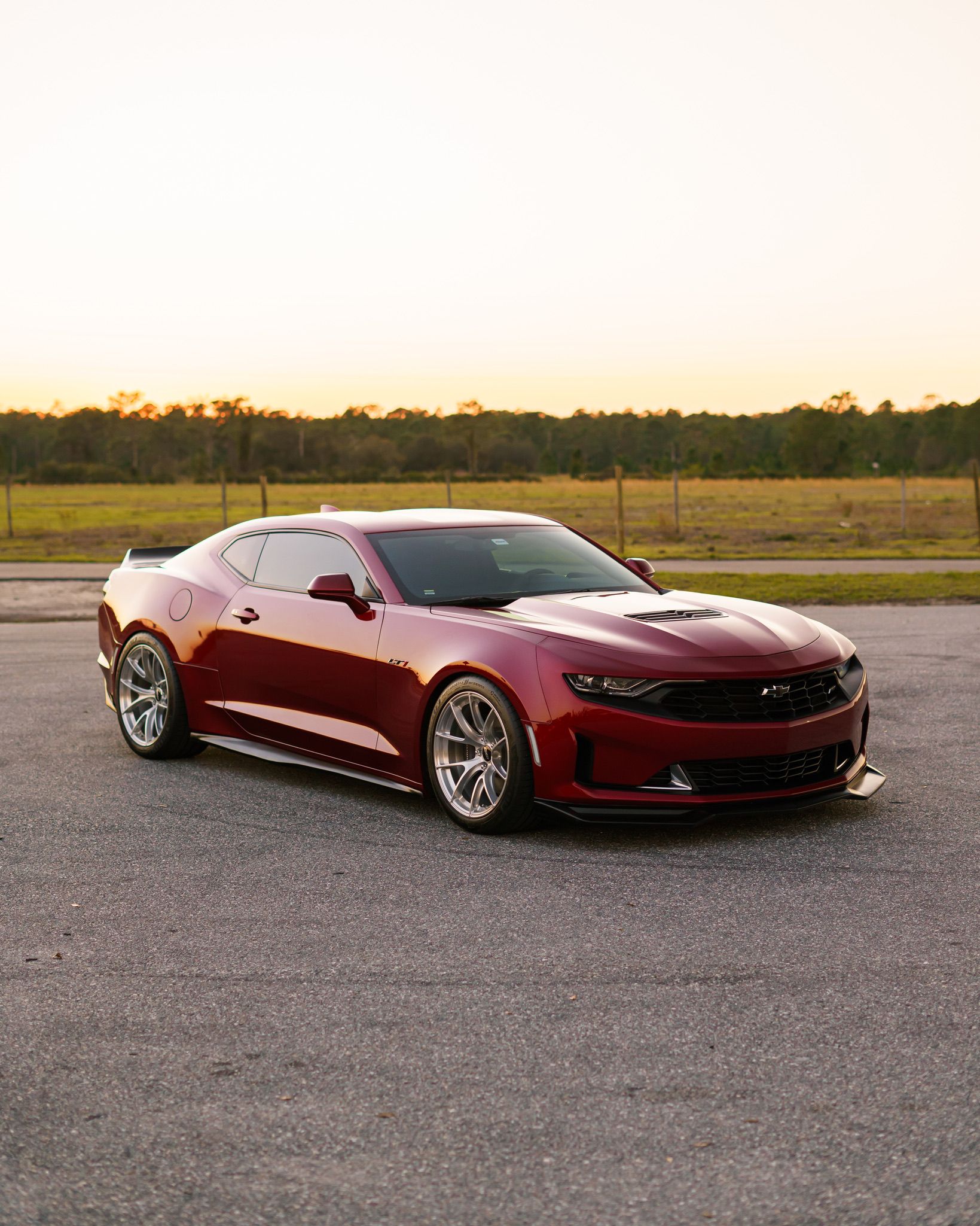Chevrolet 6th Gen Camaro LT1 with 19" VS-5RS Wheels in Brushed Clear