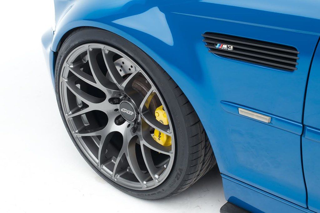 Photoshoot: 19″ PS-7 Wheels On Laguna Seca Blue BMW E46 M3 Convertible