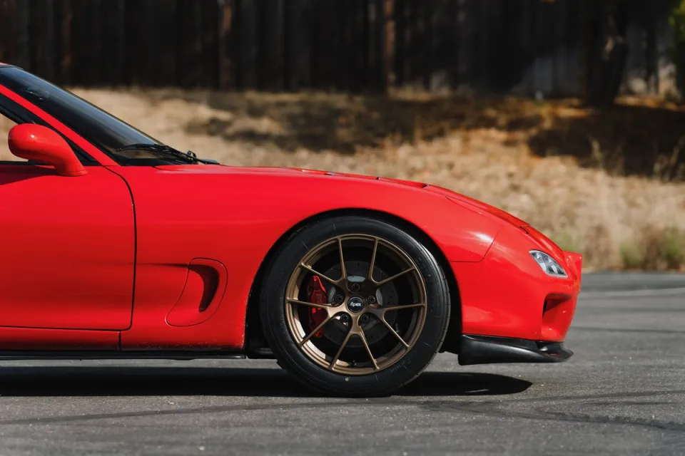 Mazda FD RX-7 with 17" VS-5RS Wheels in Satin Bronze