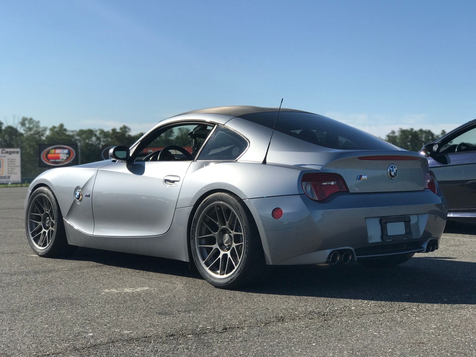 BMW E86 Coupe Z4 M with 18" ARC-8 Wheels in Hyper Black