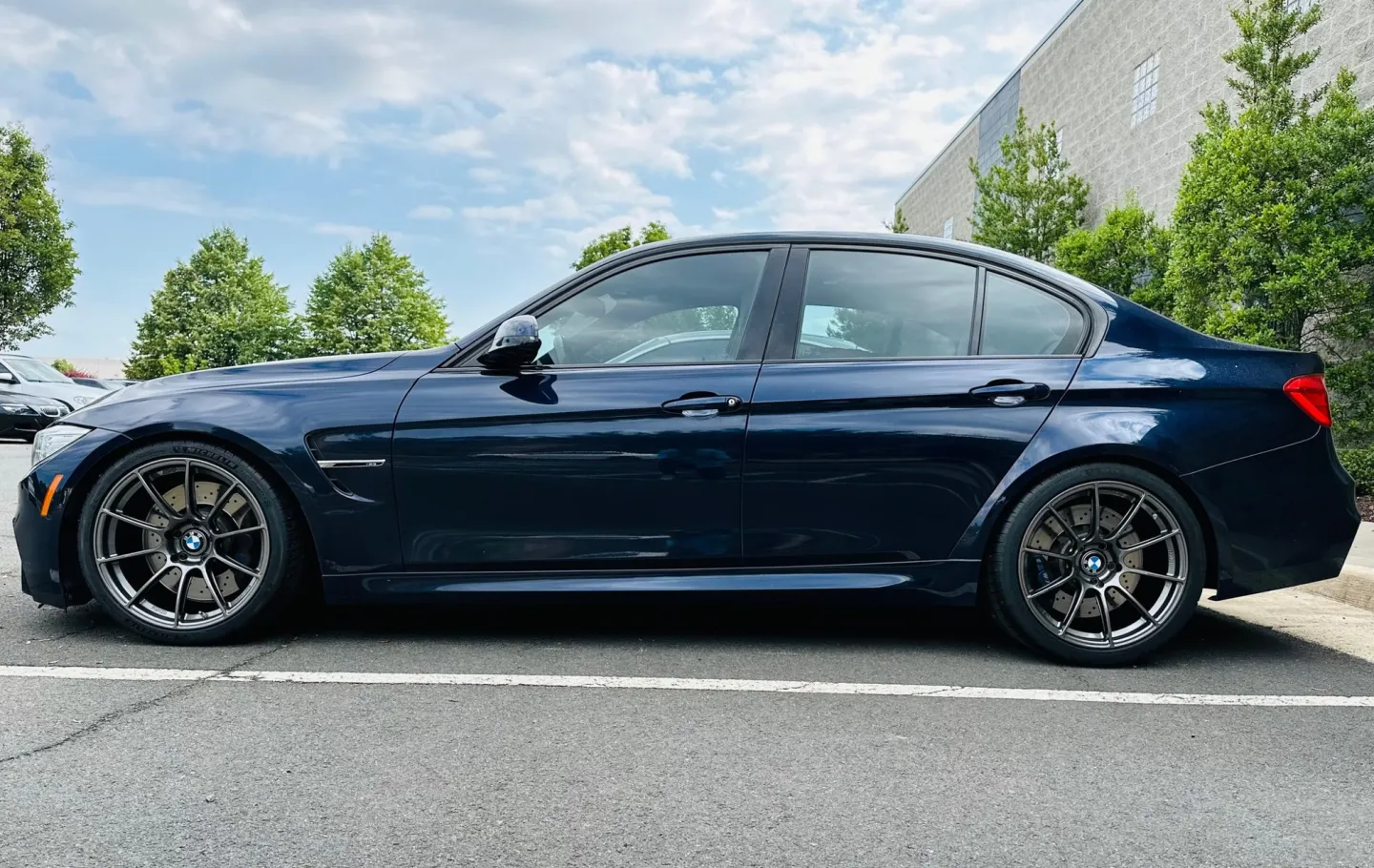 BMW F80 M3 with 19" SM-10RS Wheels in Anthracite
