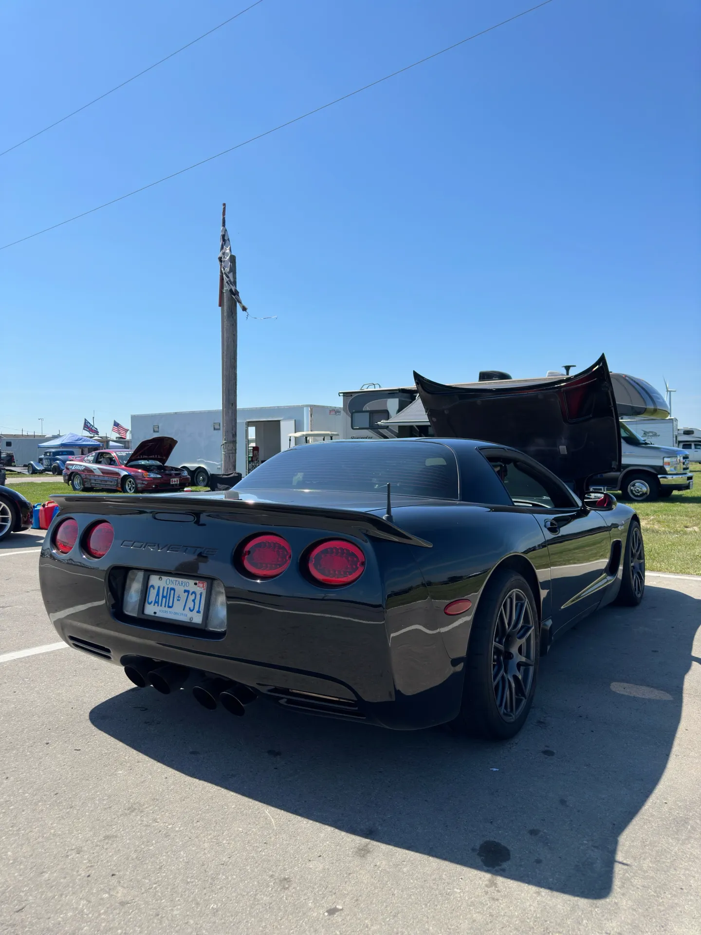 Chevrolet C5 Corvette Base/Z51 with 18" SM-10 Wheels in Anthracite