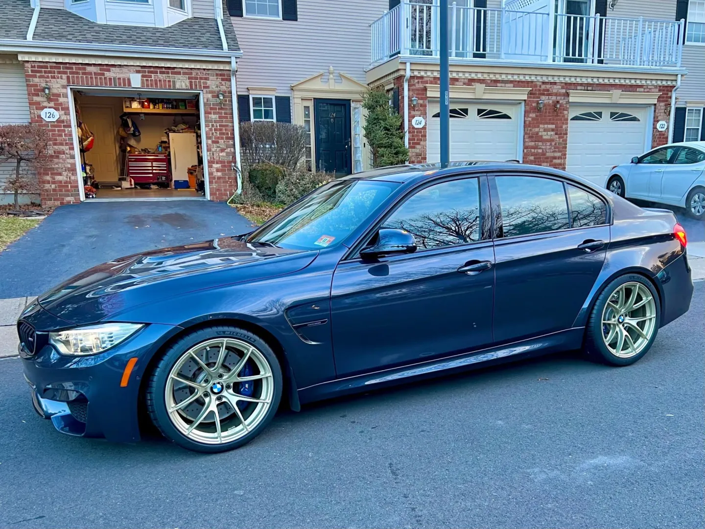 BMW F80 M3 with 19" VS-5RS Wheels in Motorsport Gold