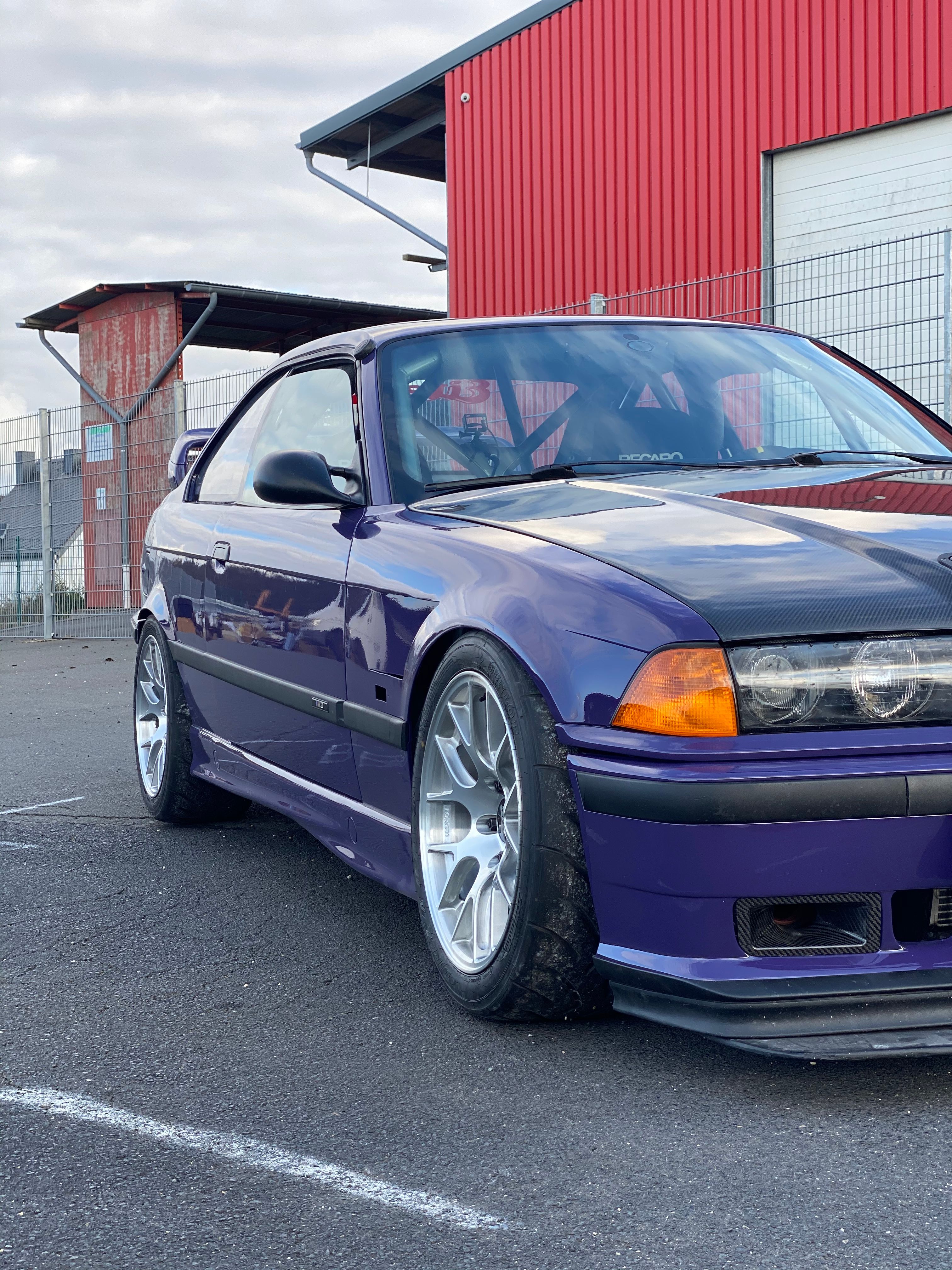 BMW E36 M3 with 17" EC-7R Wheels in Brushed Clear