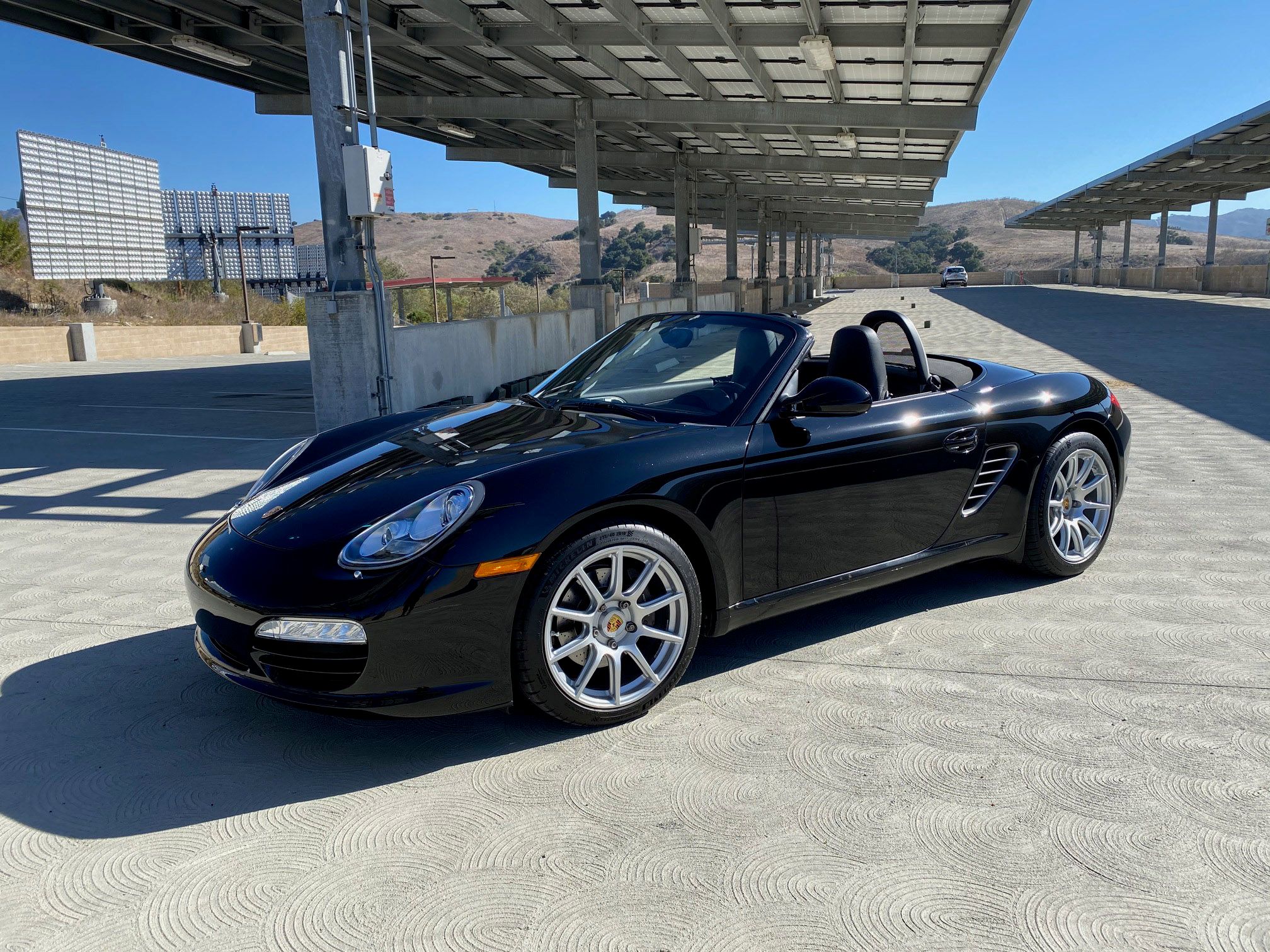 Porsche 987 Boxster Base with 18" SM-10 Wheels in Race Silver