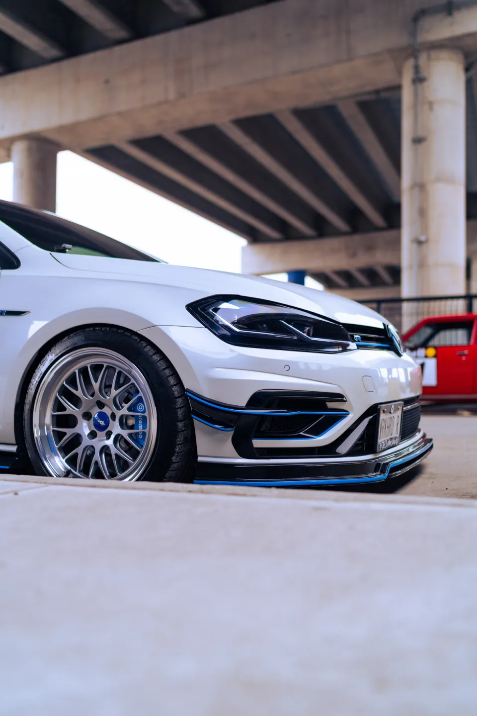 VW MK7 Golf R with 18" ML-10RT Wheels in Machined Lip Brushed Clear