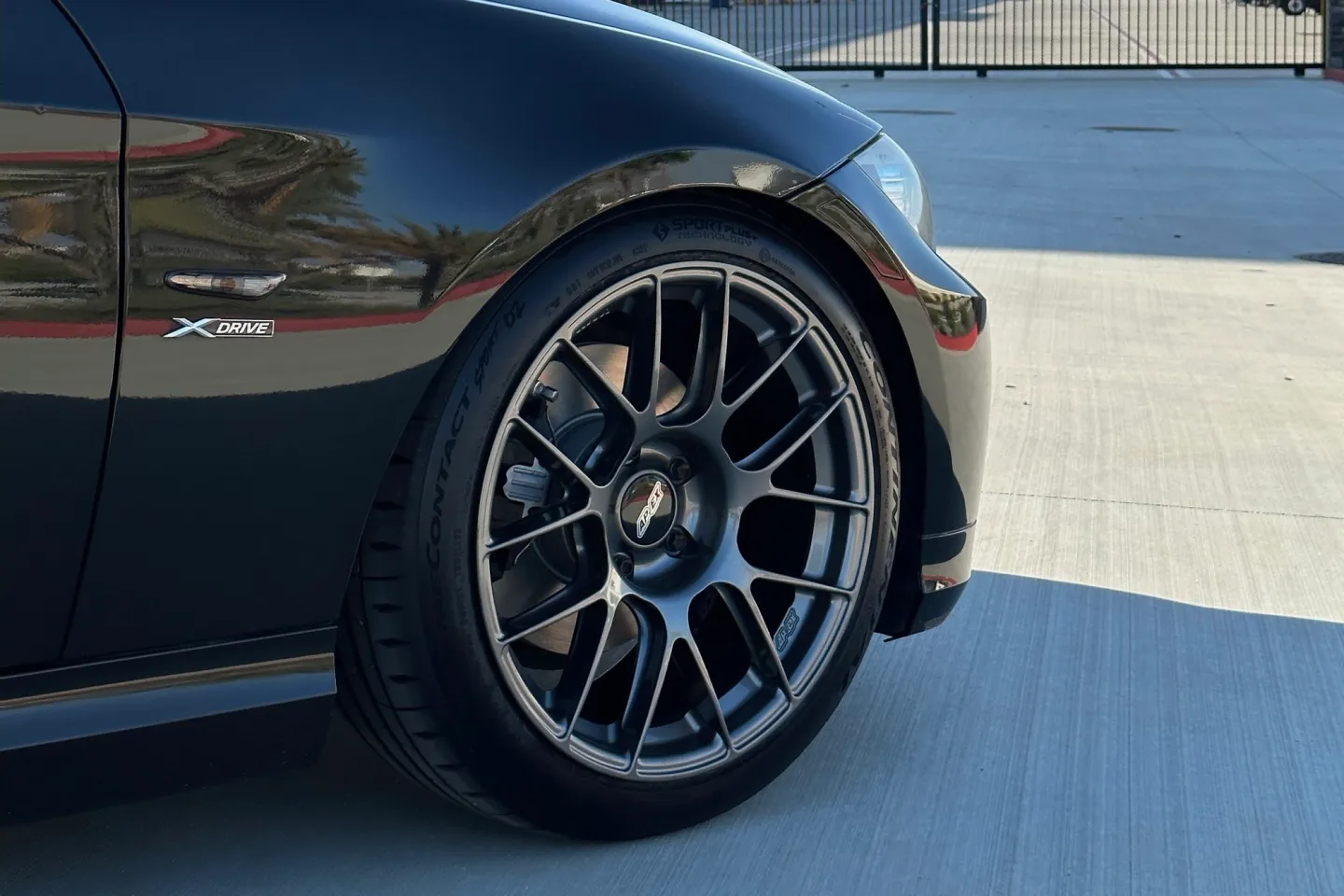 BMW E91 Wagon 3 Series with 18" EC-7RS Wheels in Anthracite