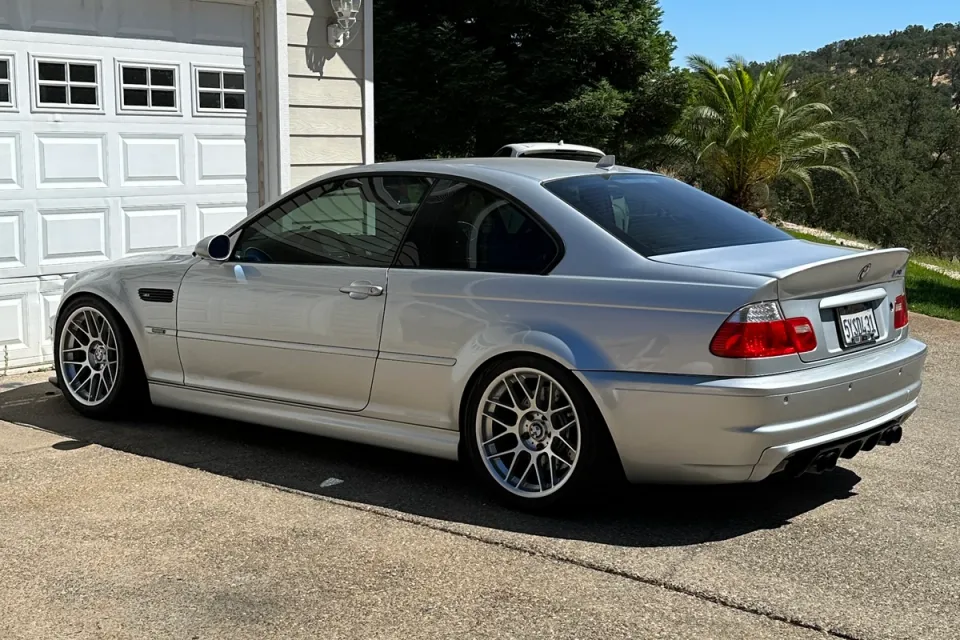 BMW E46 M3 with 18" ARC-8 Wheels in Hyper Silver
