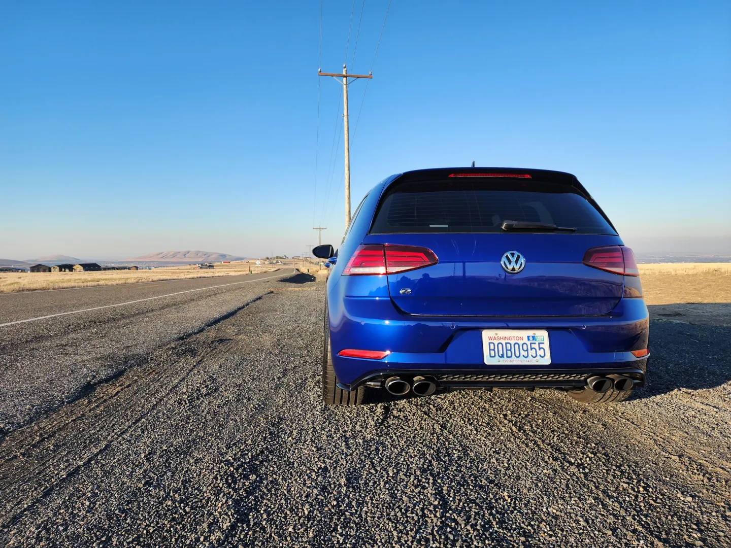 VW MK7 Golf R with 18" VS-5RS Wheels in Satin Black