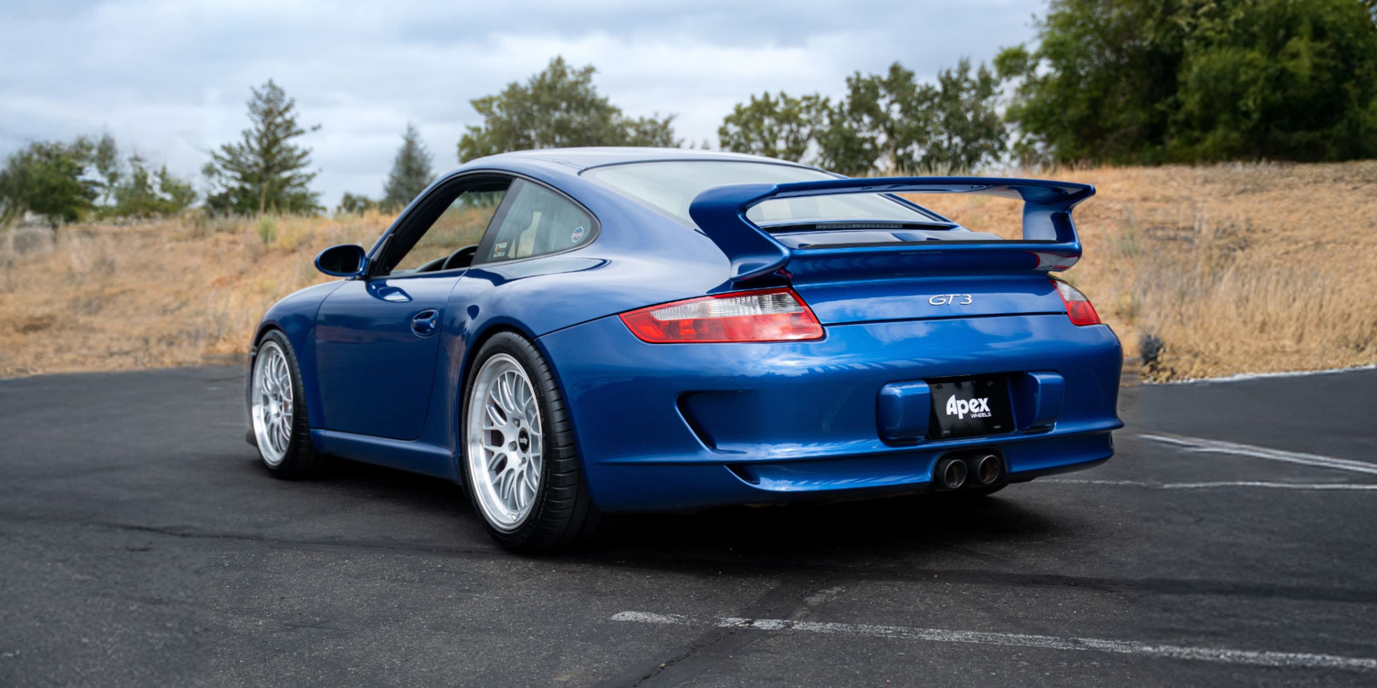 Tech Convo: Square vs. Staggered Wheel Setups