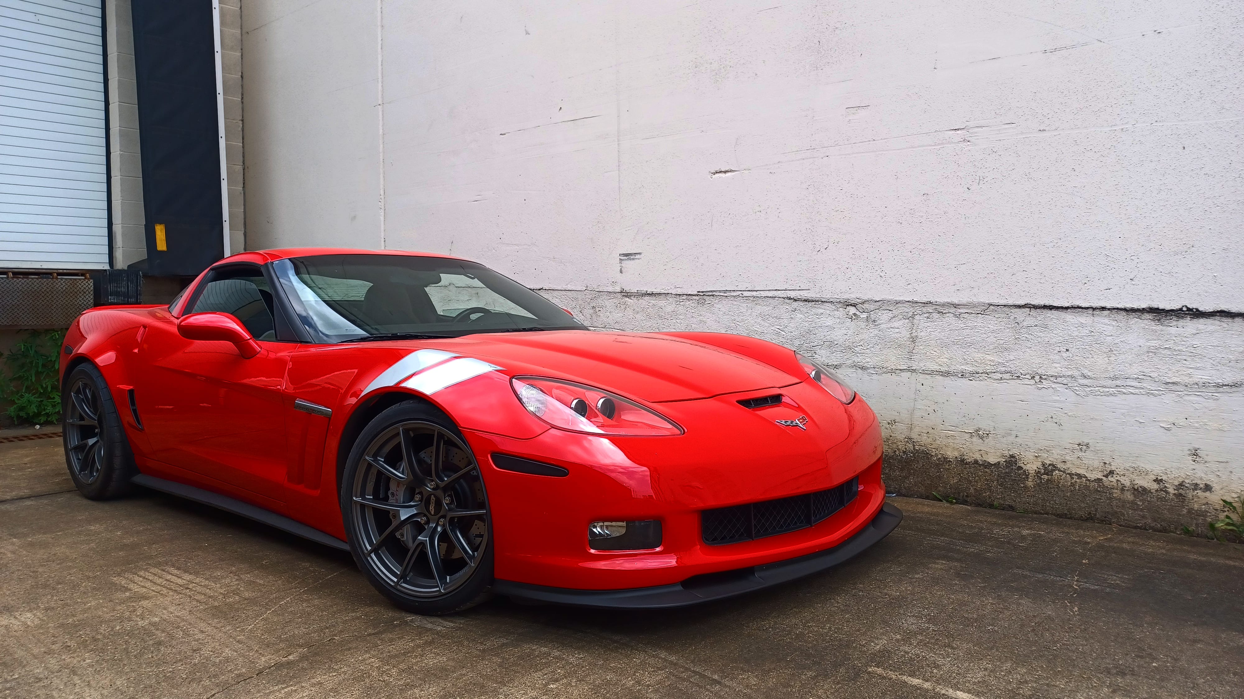 Chevrolet C6 Corvette Grand Sport with 19" VS-5RS Wheels in Anthracite