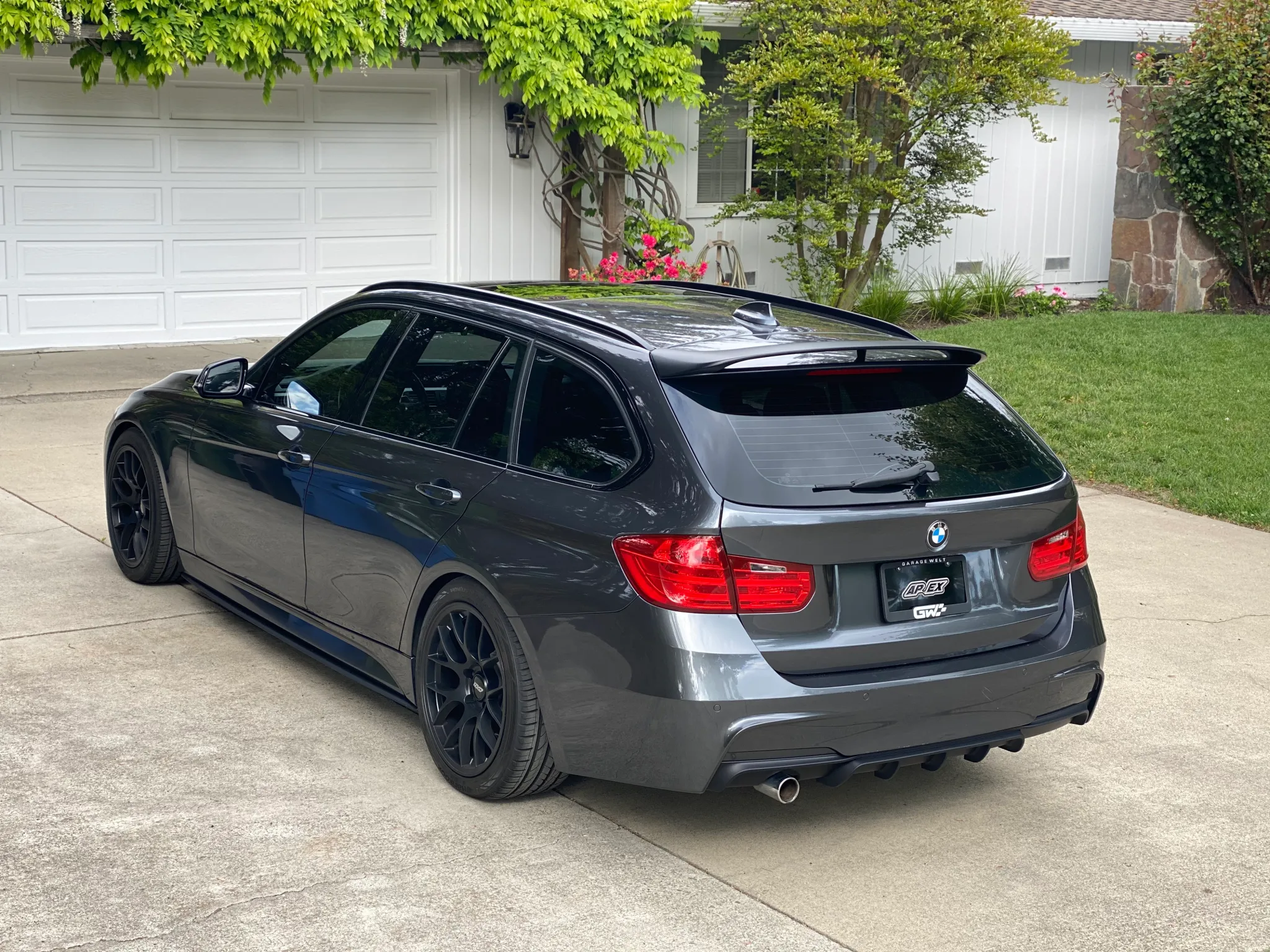 BMW F31 Wagon 3 Series with 18" EC-7 Wheels in Satin Black