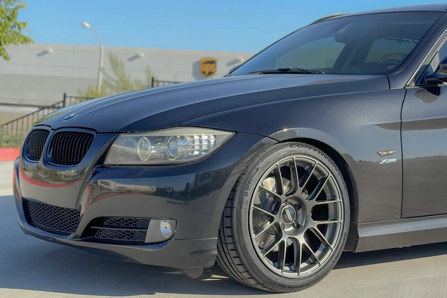 BMW E91 Wagon 3 Series with 18" EC-7RS Wheels in Anthracite